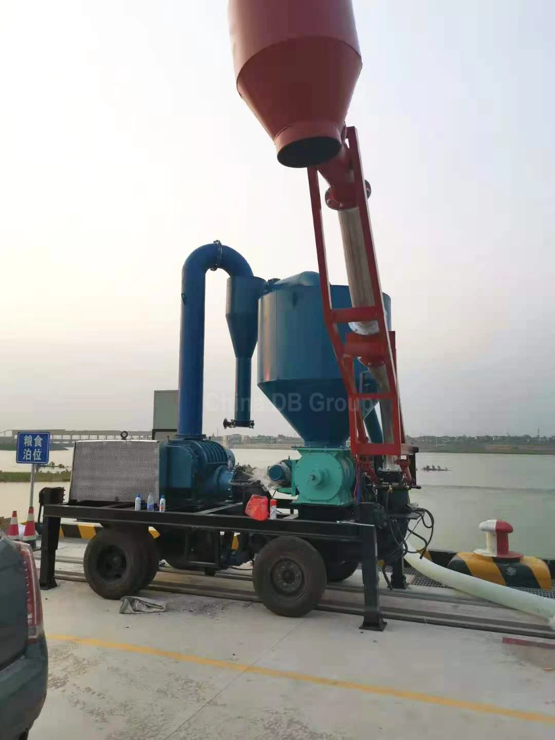 Grain Suction Machine Pneumatic Grain Loader Conveyor