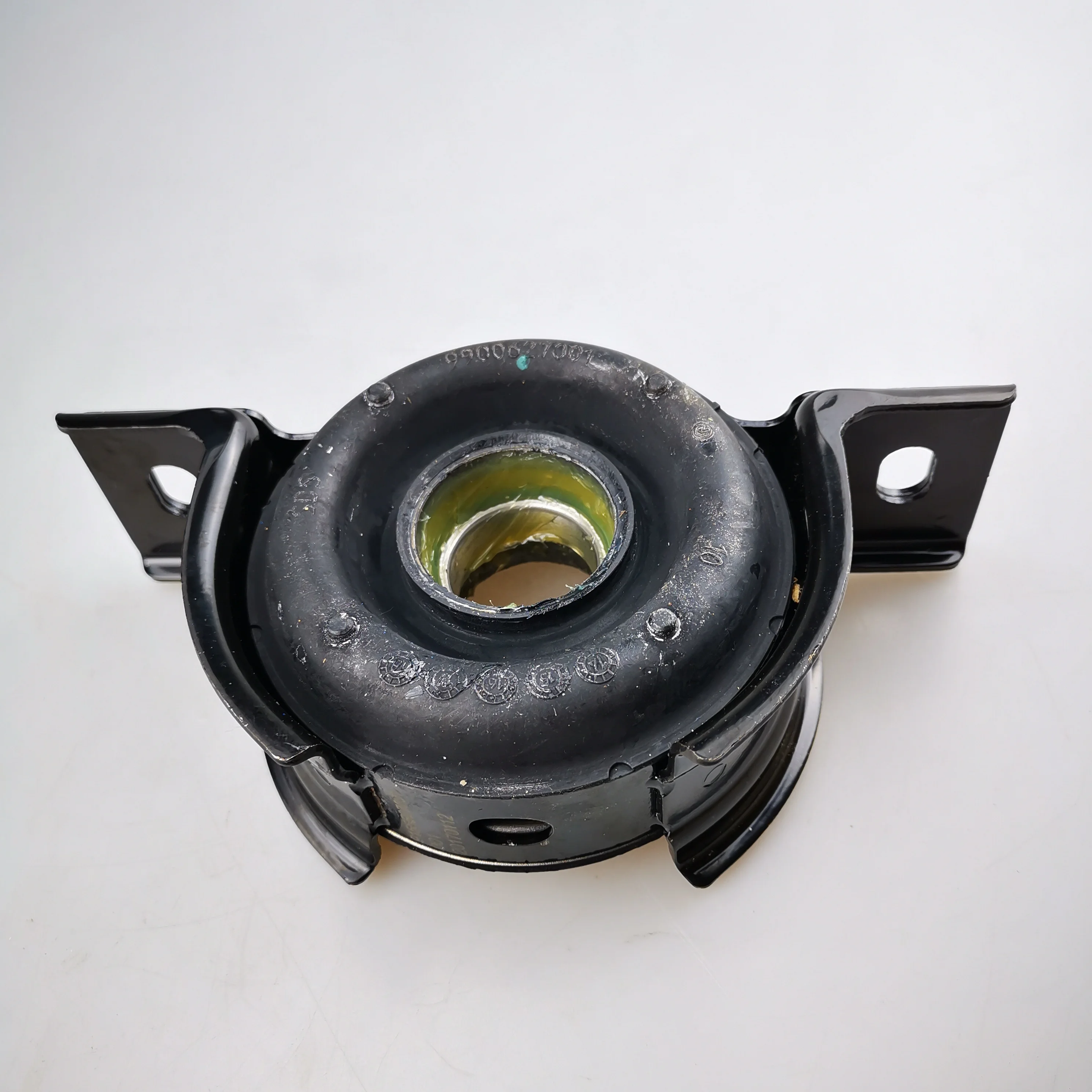 SAIC MAXUS T60 Transmission Shaft Rubber Hanger C00090861