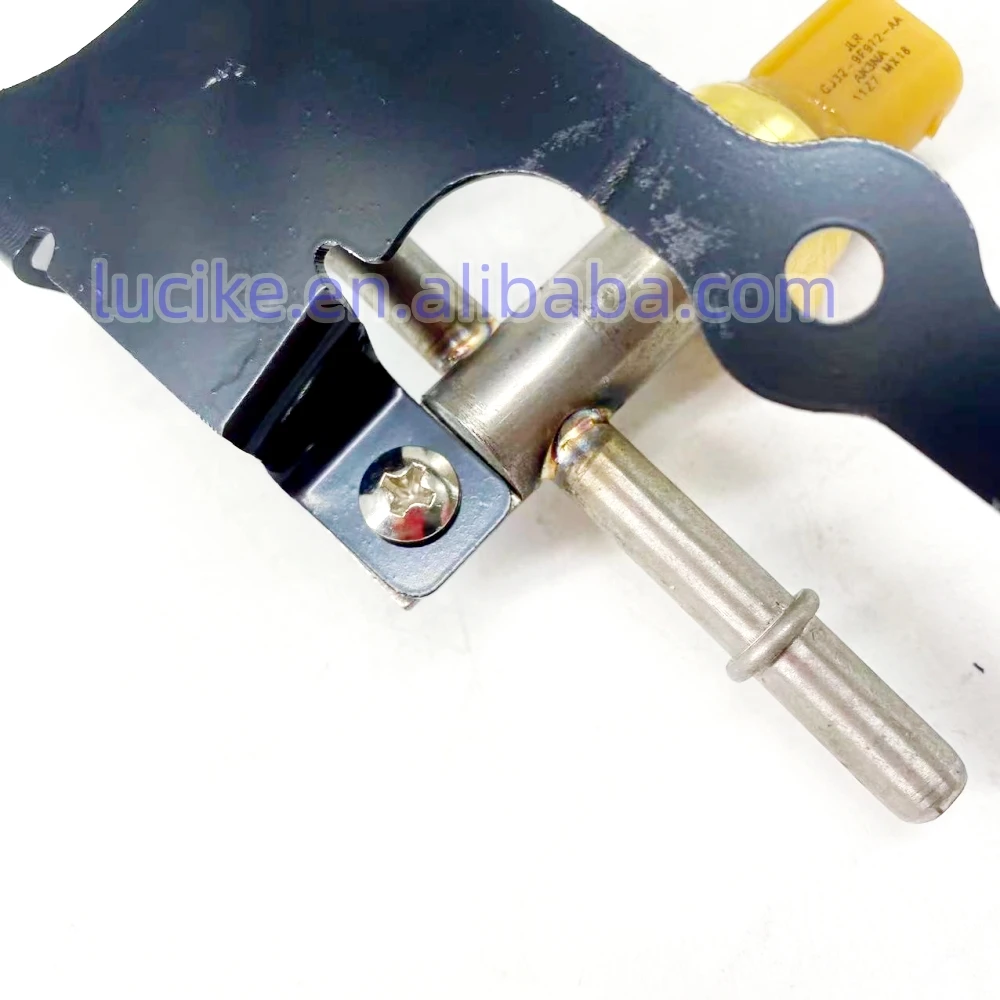 For Jaguar Xj Xf Xe Fp Fuel Pipe With Sensor Oem C2d49979 - Buy For ...
