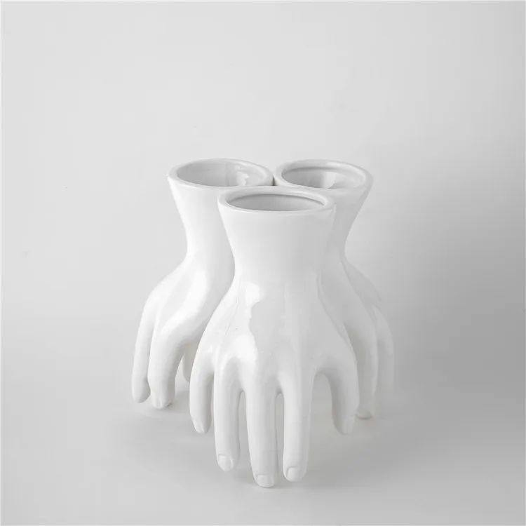 China Wholesale Artistic Design Modern Gift White Handmade Ceramic Hand ...
