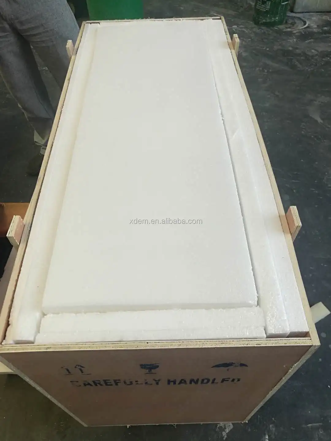 High Purity 99% Corundum Crucible Ceramic Crucible For Melting ...