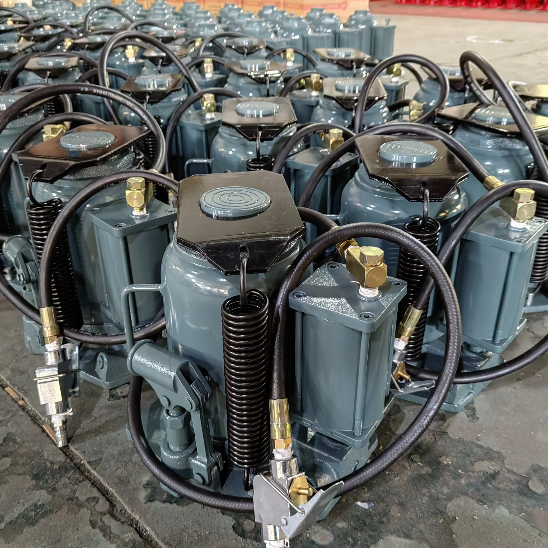 High Quality 30 Ton Air Hydraulic Car Jack From Factory For Vehicle ...