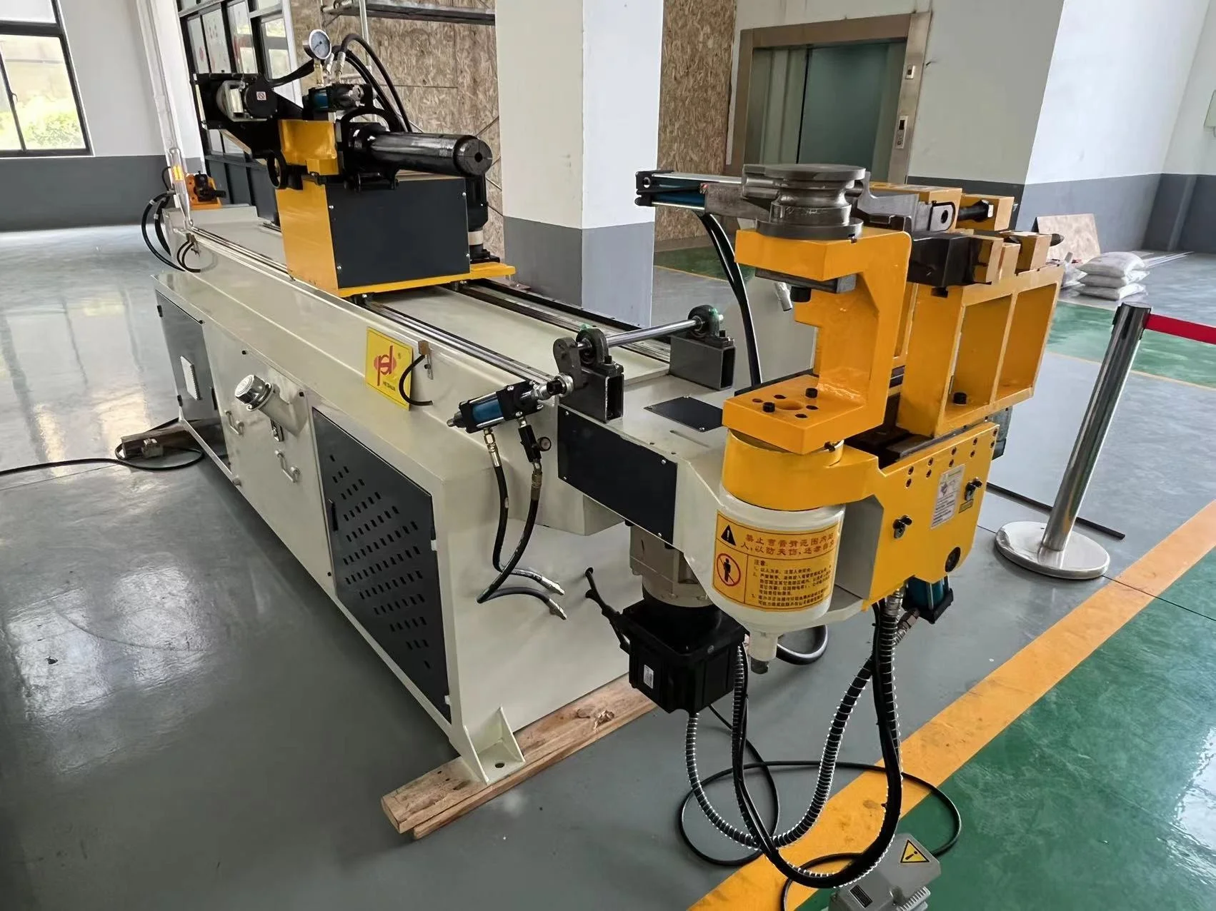 Cnc Mandrel Bender Hydraulic Ss Metal Steel Exhaust Tube Pipe Bending ...