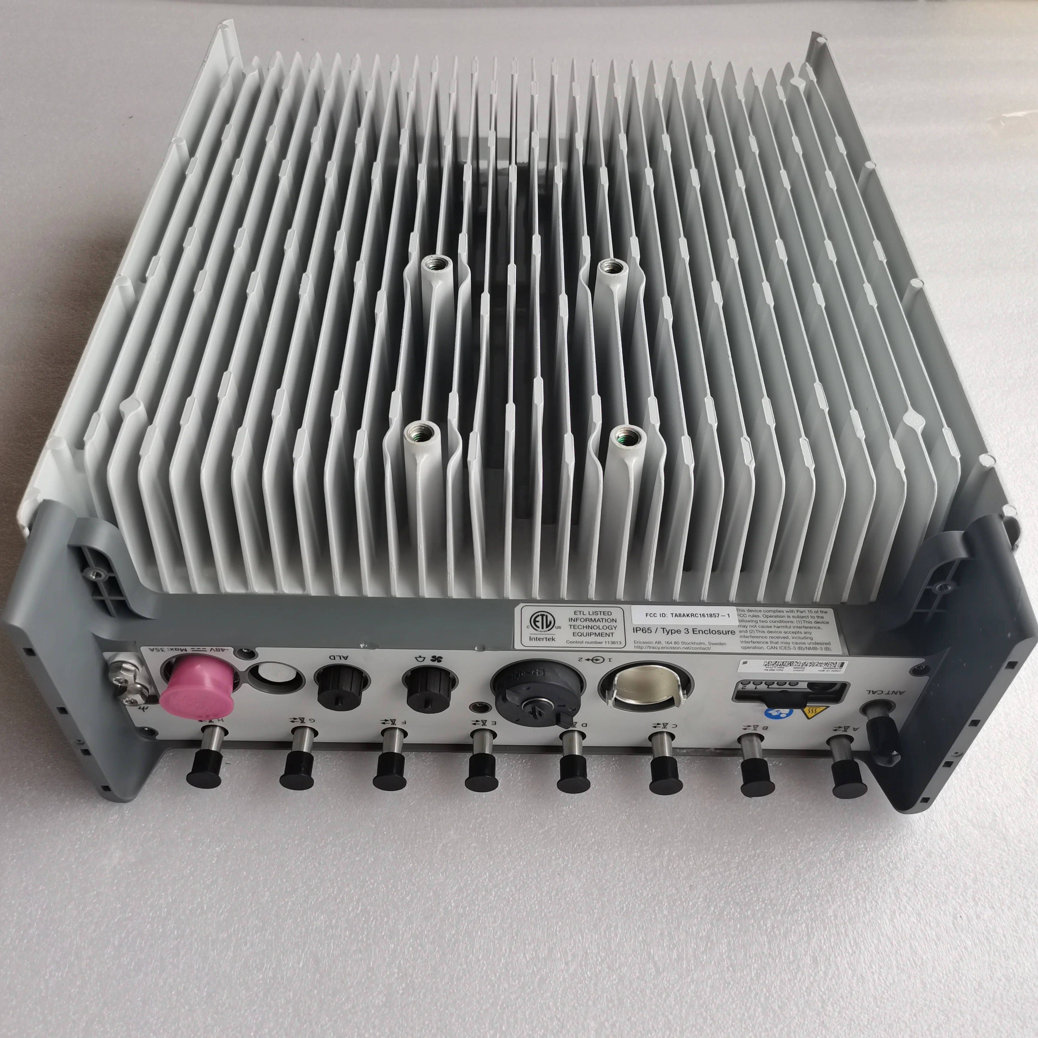 Ericsson Radio 8863 B41 KRC 161 857/1 - Reliable Performance