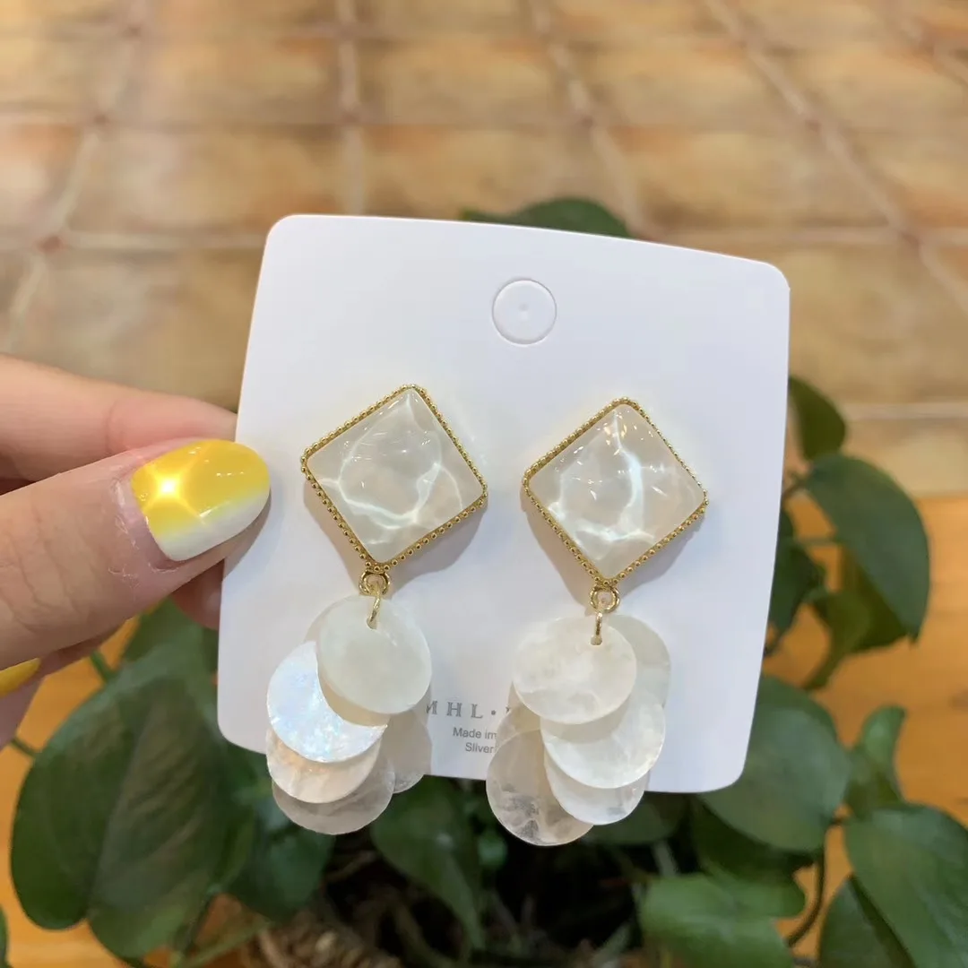 Round Natural Capiz Seashells White Color Capiz Shell For Diy - Buy ...