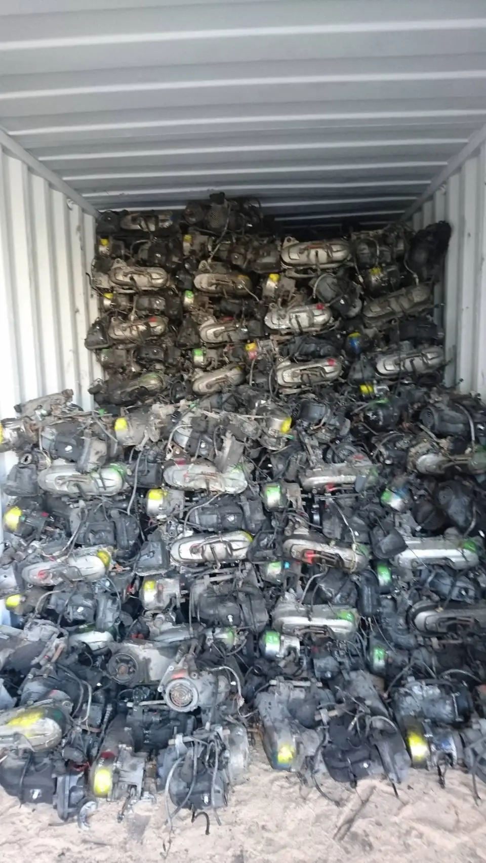 Wholesale Used Engine Set with Muffler and Rear Wheel from Taiwan