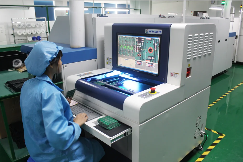 LNB Universal Ku Band LNB - Good Price & Reliable Performance