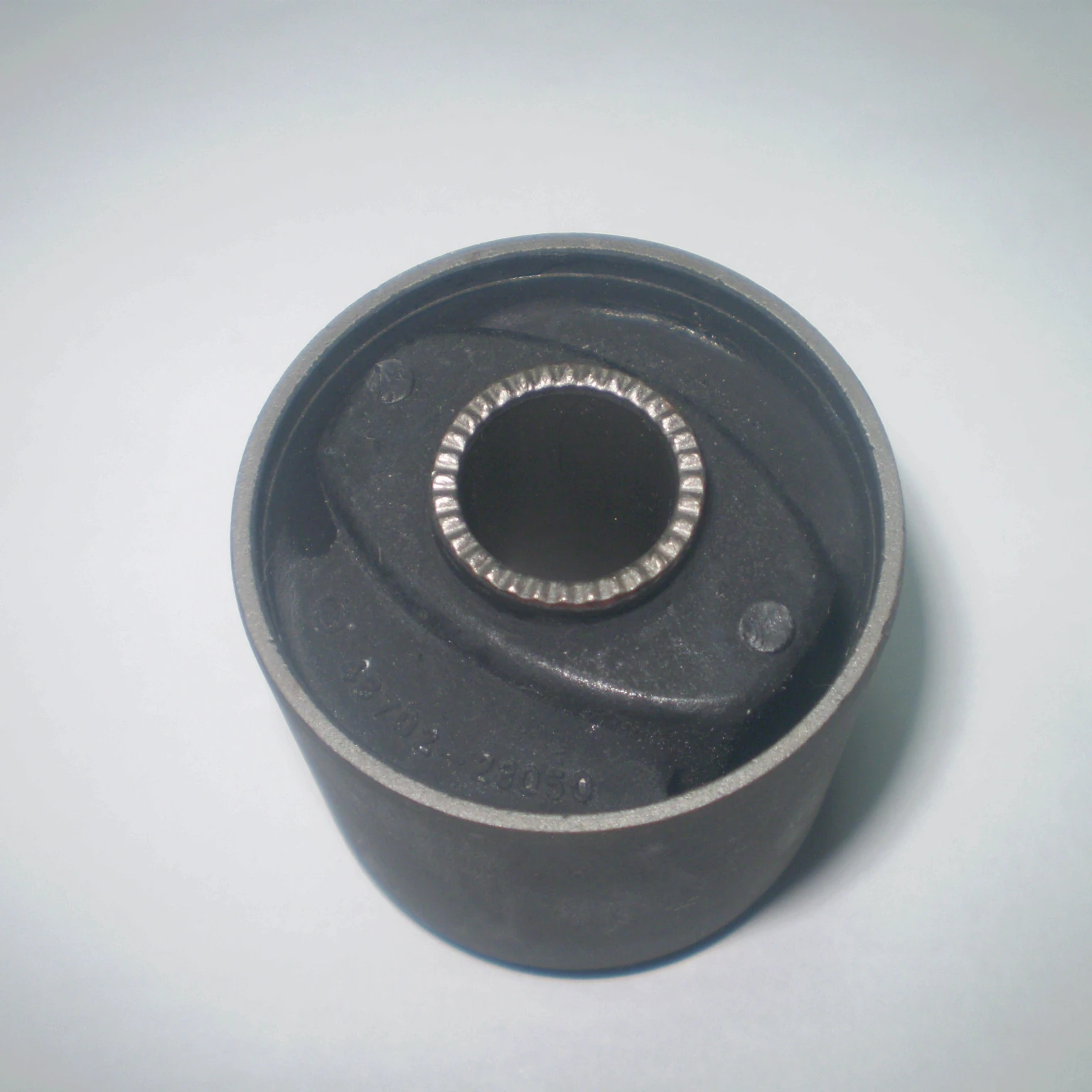 Suppliers Auto Parts Round Rubber Bushing For Japanese Toyota Corolla ...