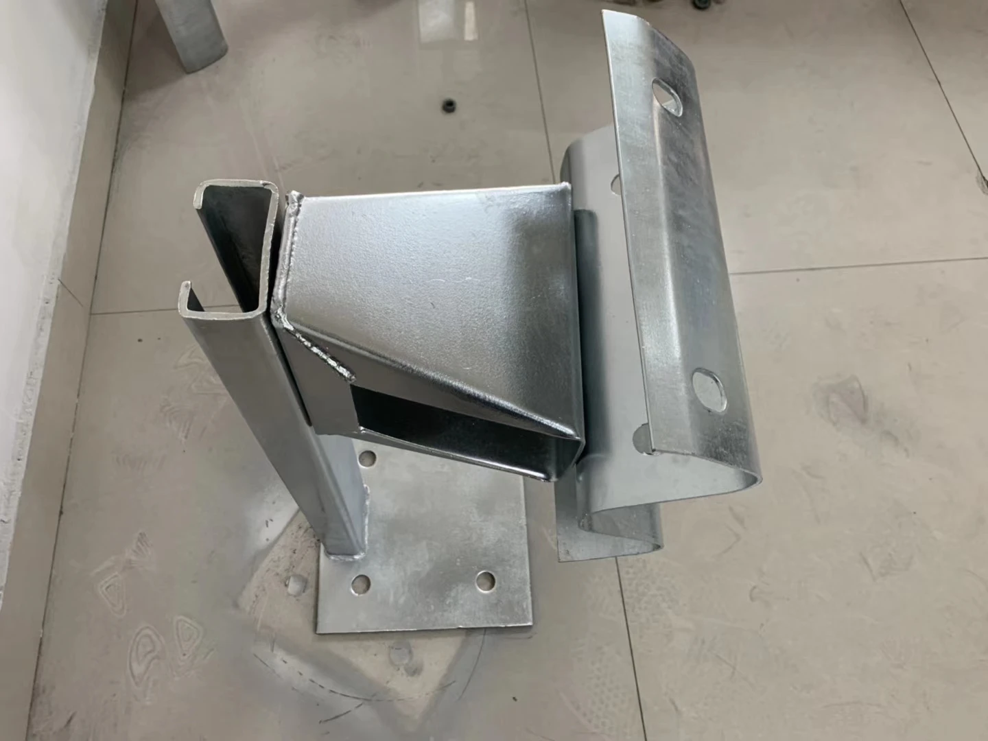 Roads Safety Highway Guardrail Used Skt End Terminal For Sale - Buy ...