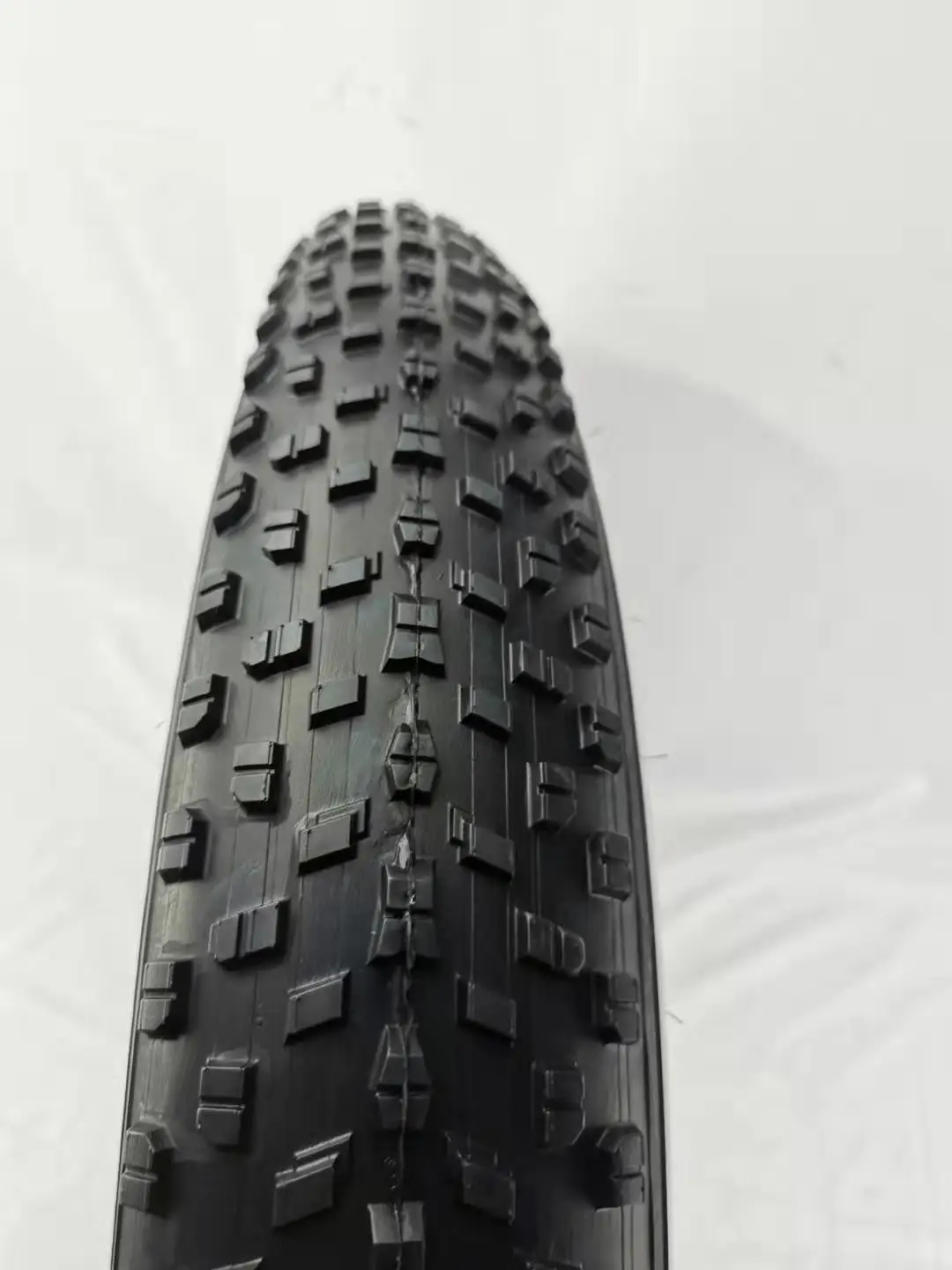 Bicycle Fat Tire WANDA P1272 20x4.0 for Ebike 20 Inch