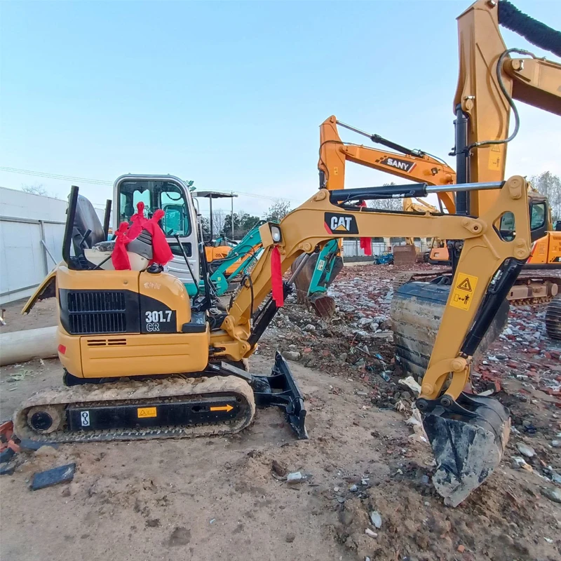 Used Caterpillar Cat 301.7cr Crawler Excavator Mini Digger Low Price ...