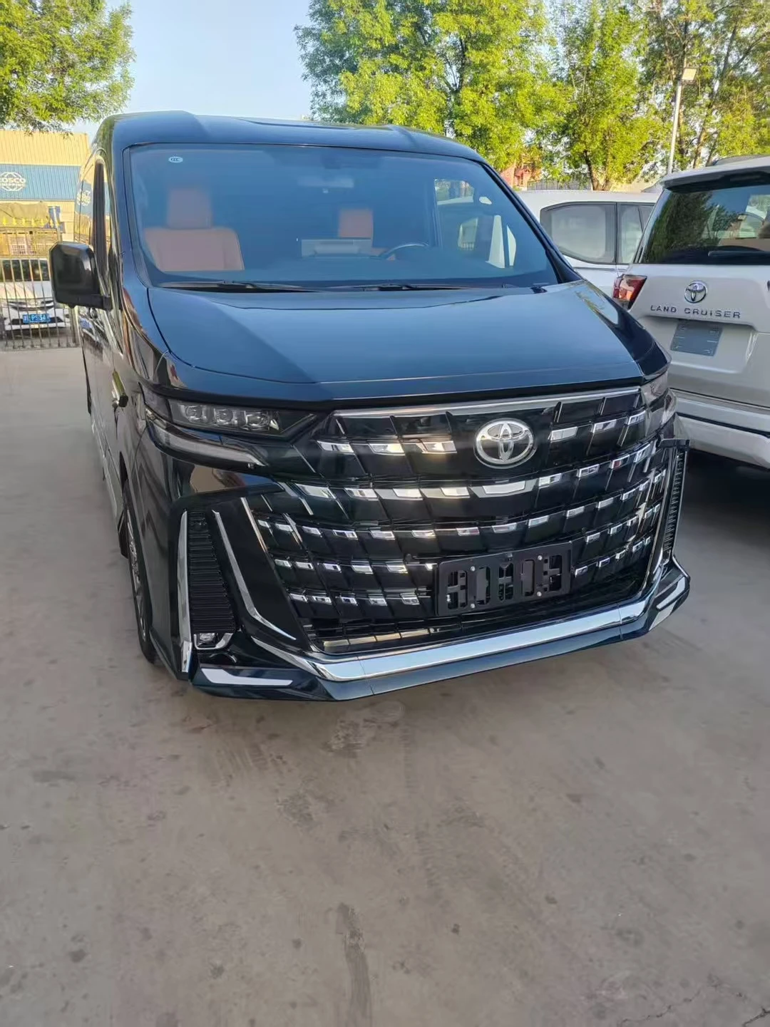 Toyota Hiace Custom Luxury Conversion Kits - Elite Van/rv