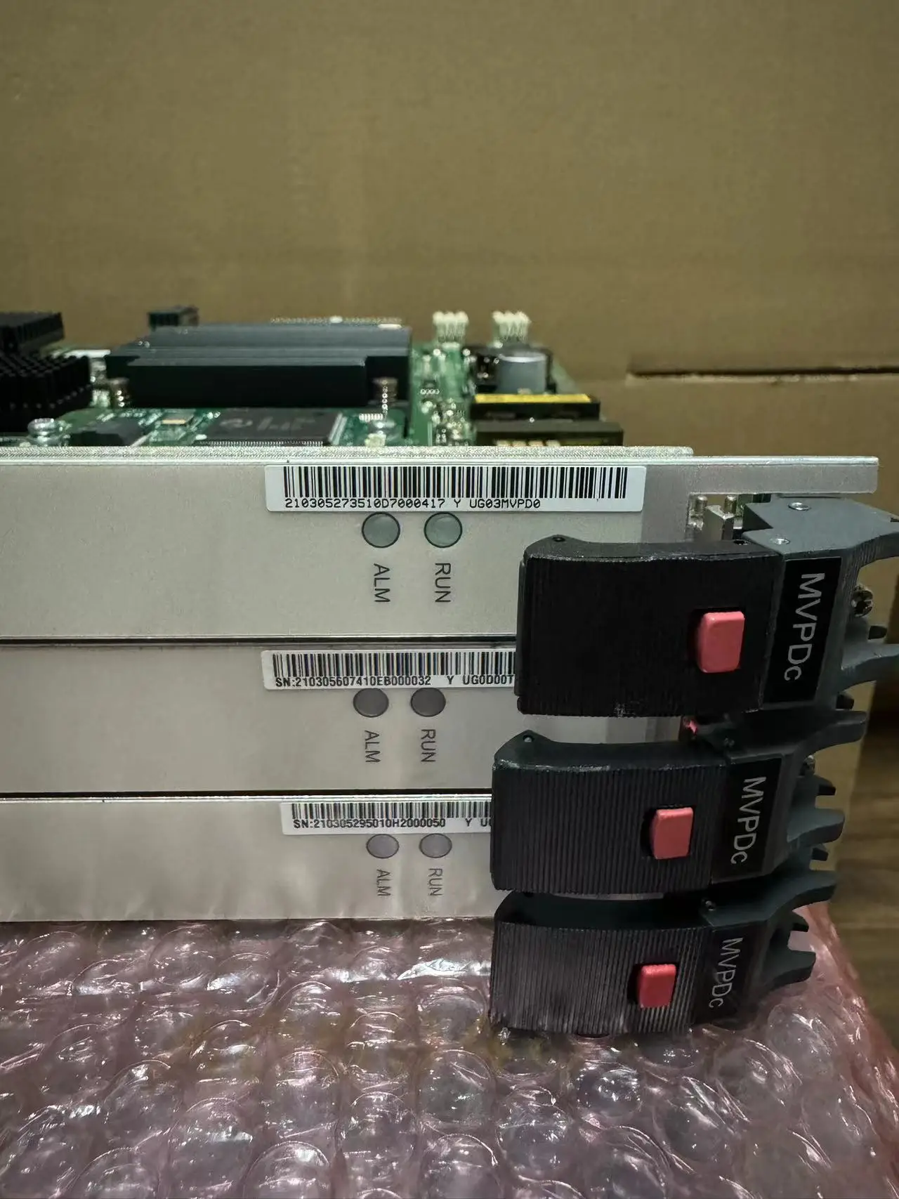 Huawei Umg8900 Mvpdc 03056074 (3ktc+2kec) 03052950 (3ktc) 03052735 ...