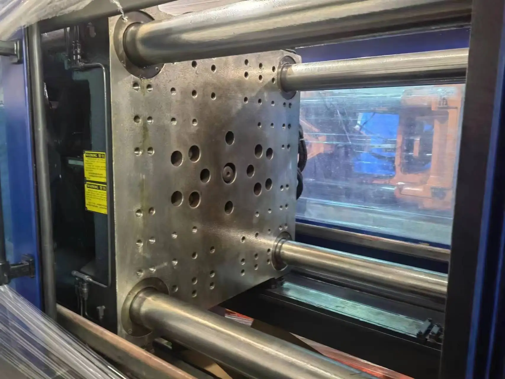 Hai'tian MA2000 III Servo Motor 200T Injection Molding Machine