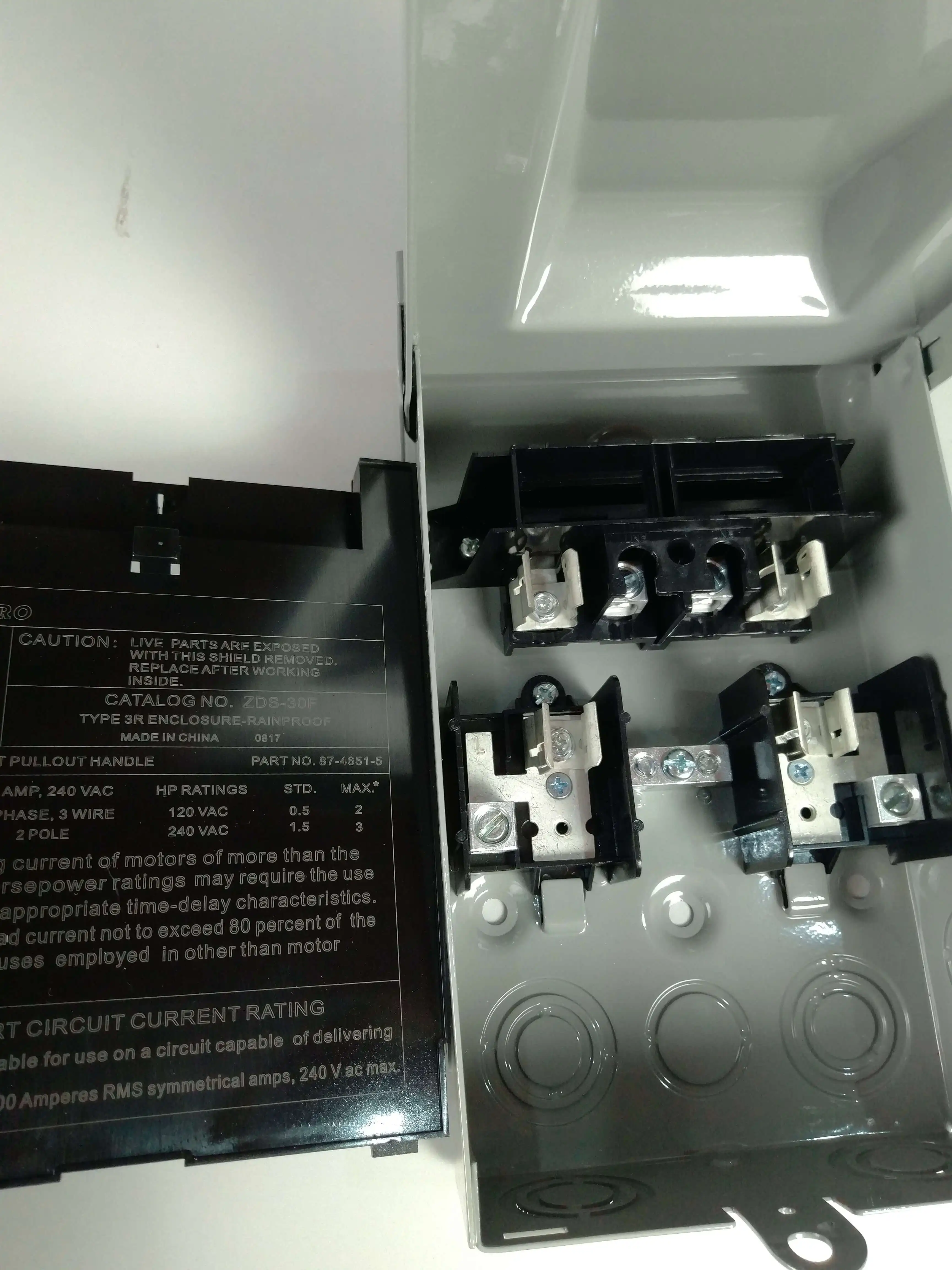 Professional Manufacture 60A Pull Out Switch Box - Durable & Reliable