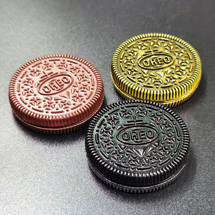 Oreo Magnetic Ring Coin - Stress Relief Toy for All Ages