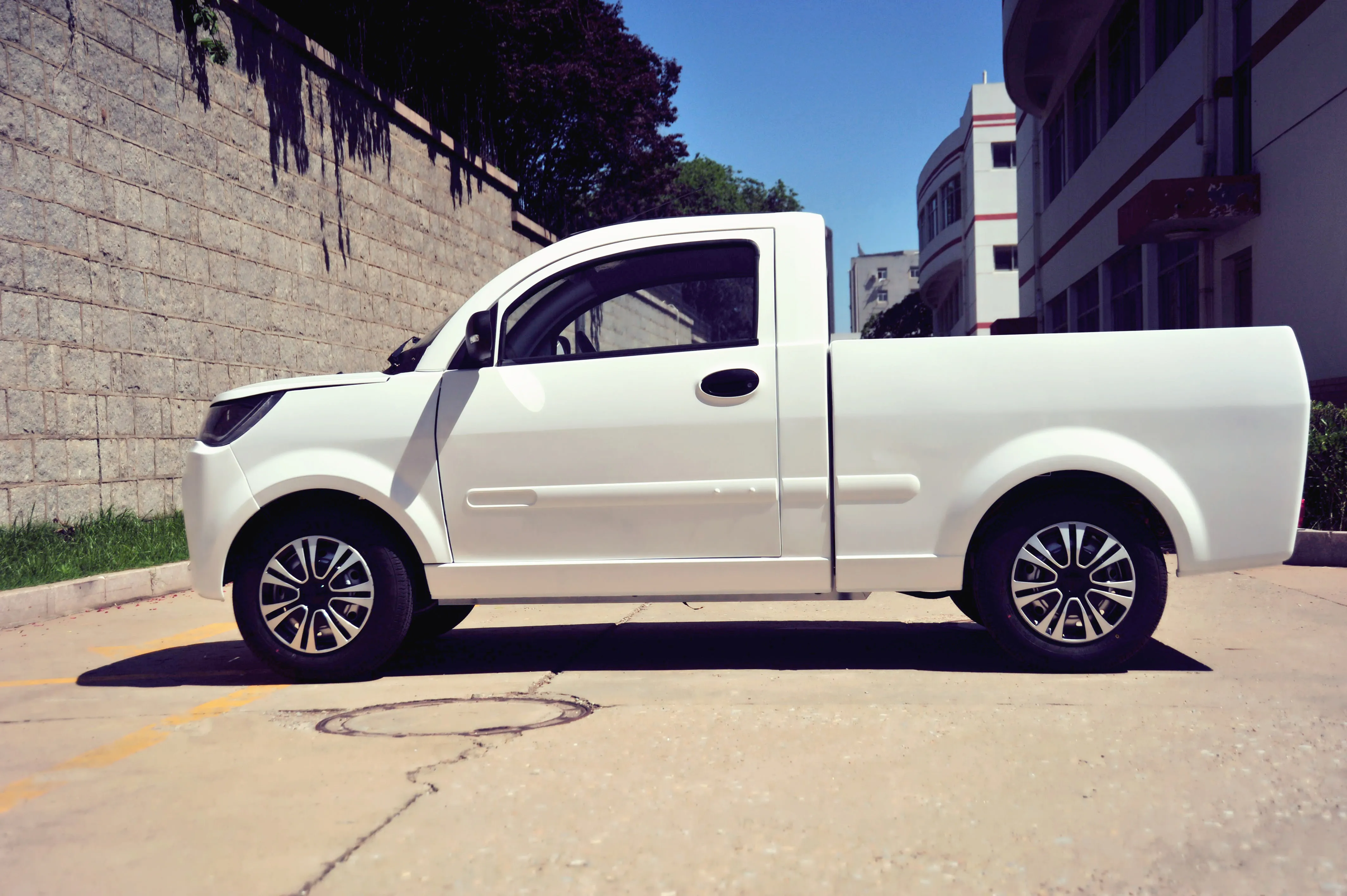 High Quality Low Speed Electric Pickup Truck New Energy Electric ...