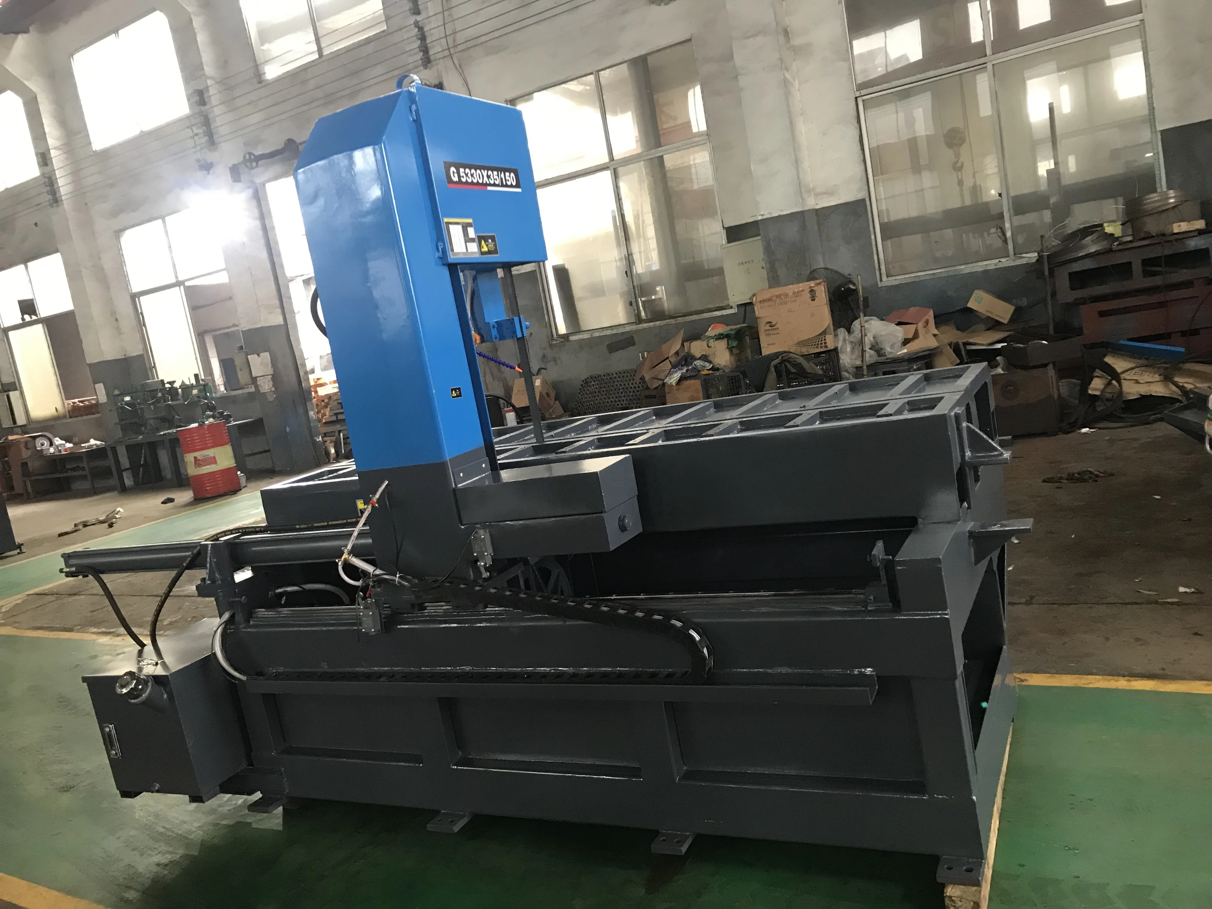 Vertical Semi-automatic Support Customization Band Saw Machines Cutting ...