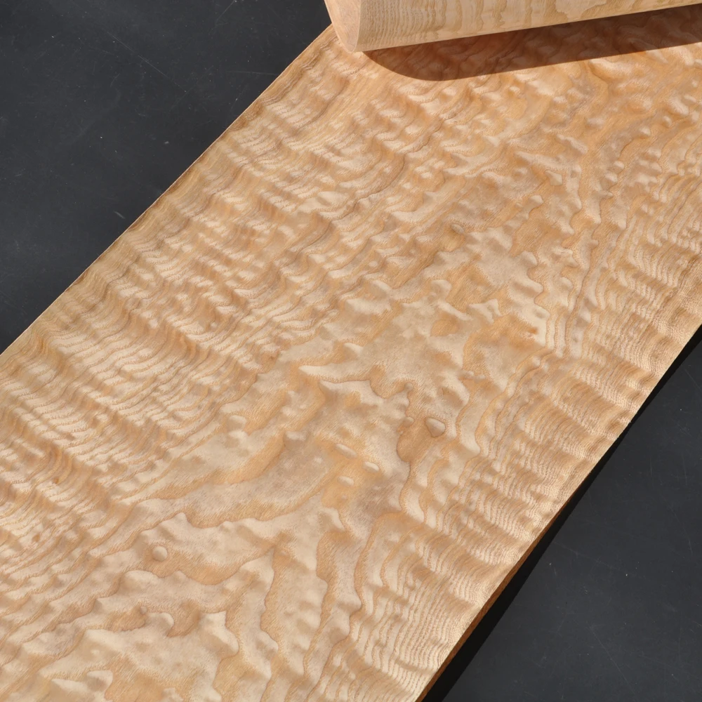 Greenland Free Sample New Design Chinese Ash Swirl Wood Veneers
