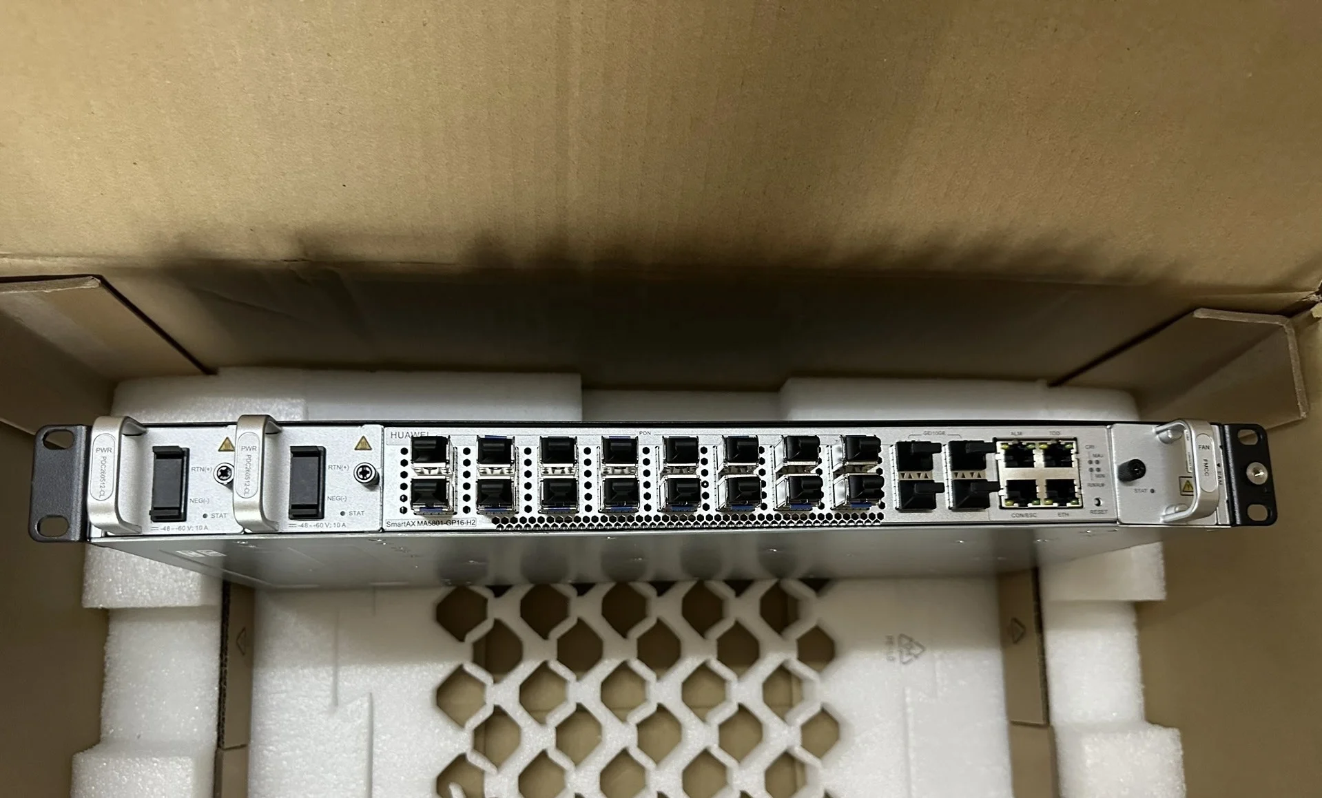 Smartax MA5801 OLT - 16 Port GPON Solution for Networking