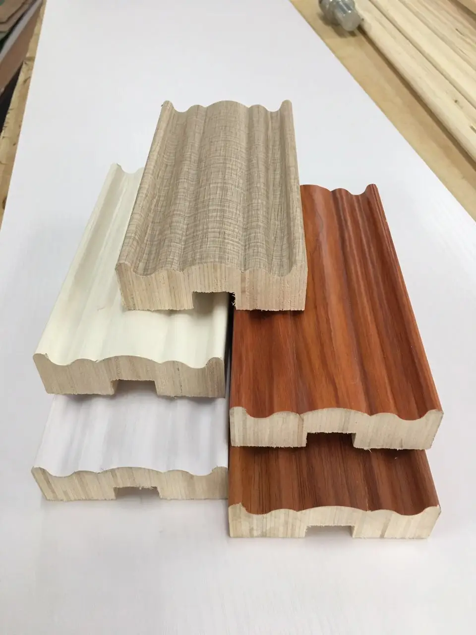 Skirting Line Timber PC Profile Cladding Line Hot Melt