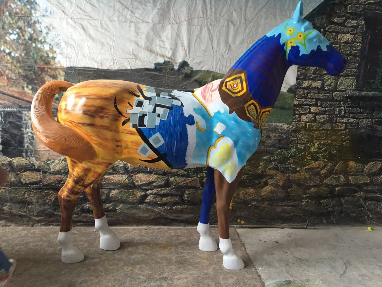 Wholesale Price for Artificial Hand Painting Fiberglass Horses