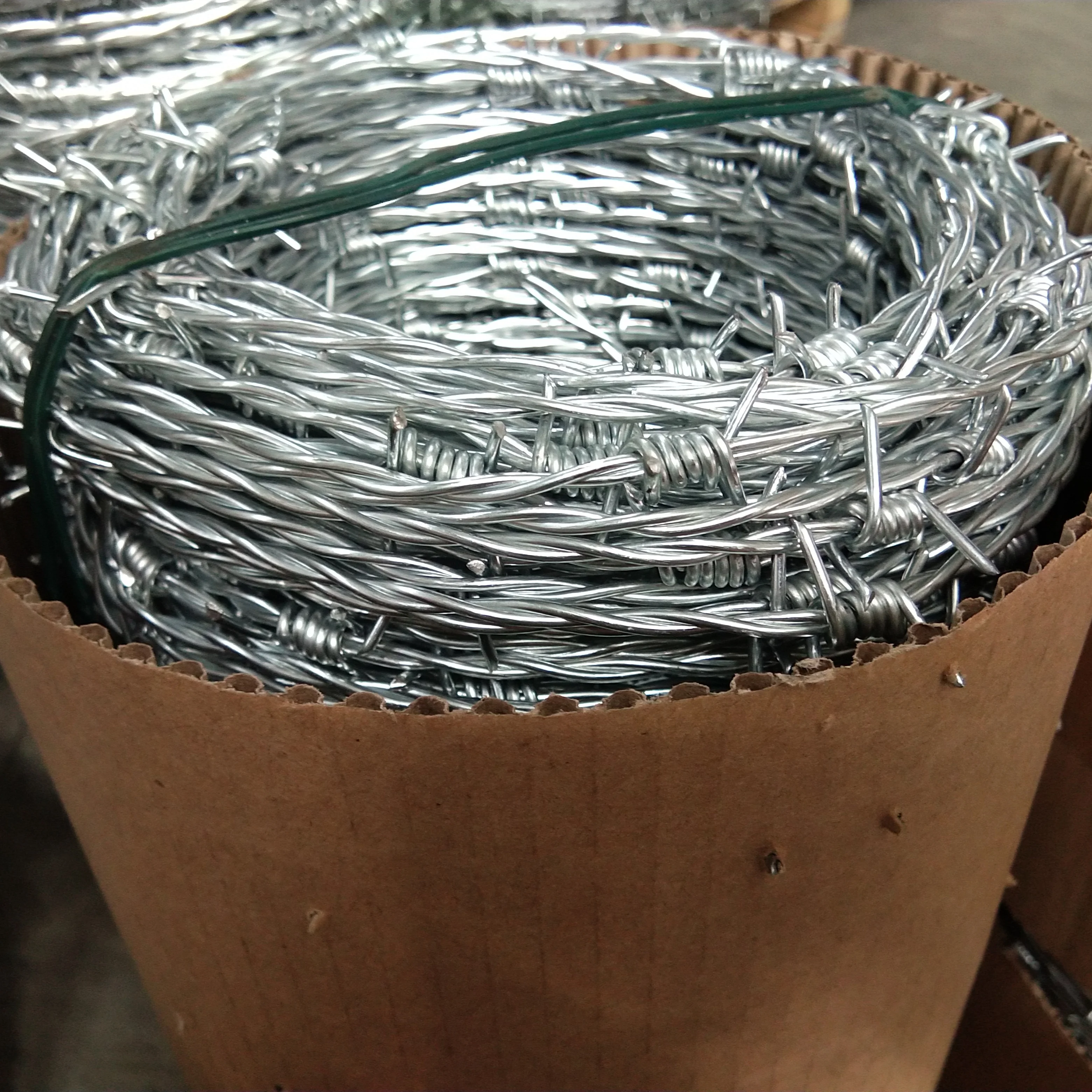14 Gauge Barbed Wire Hot Dipped Galvanized Double Strand Barbed Wire ...