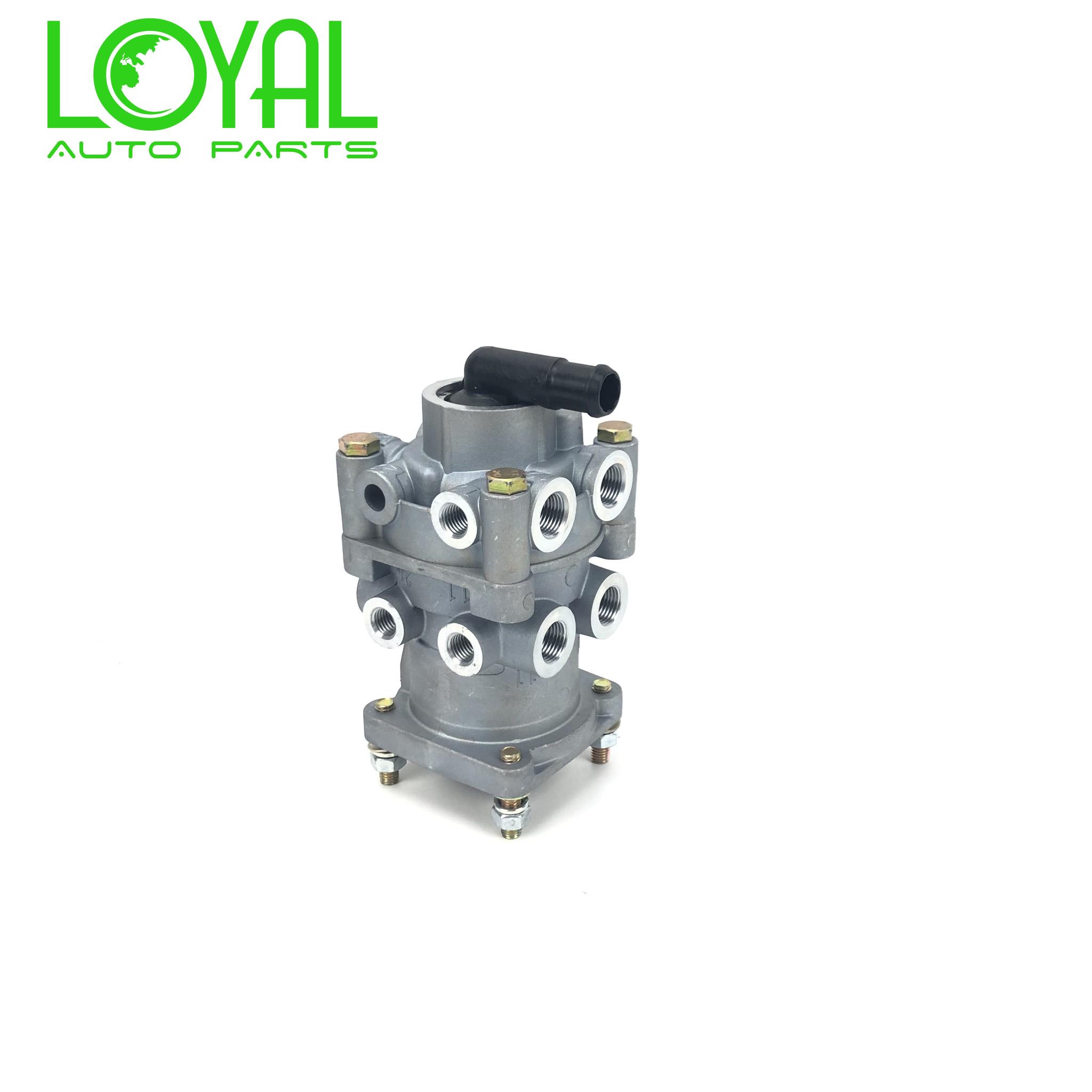 Knorr-bremse Foot Brake Valve for VOLVO TRUCK - OEM MB4690