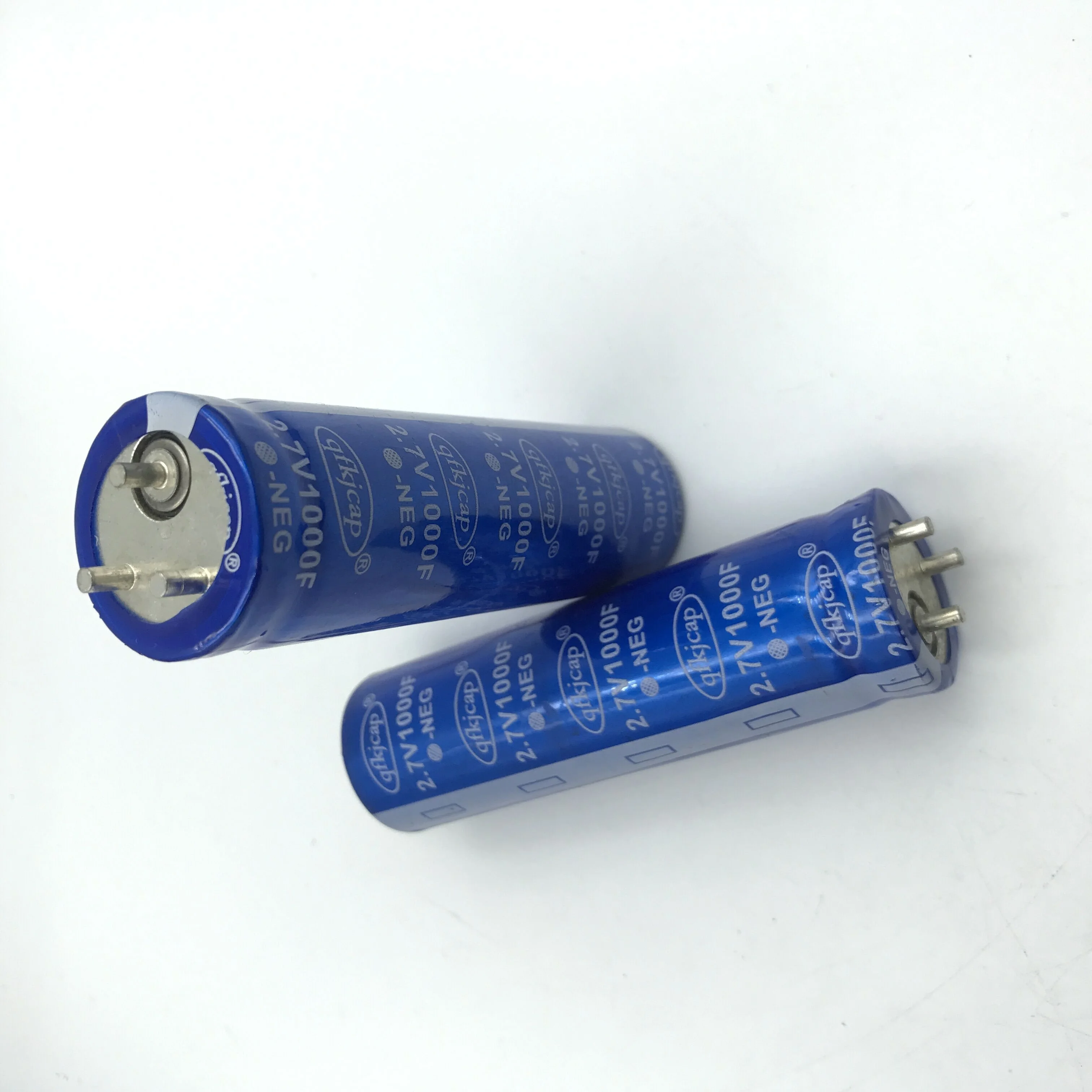 Stock Super Capacitor 2.7v1000f Supercapacitor High 3000 Farad Battery ...