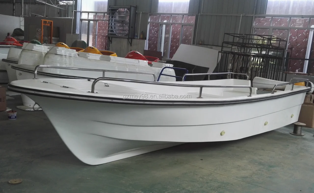 5m Fiberglass Fishing Boat - Perfect for 8 Person Drifting