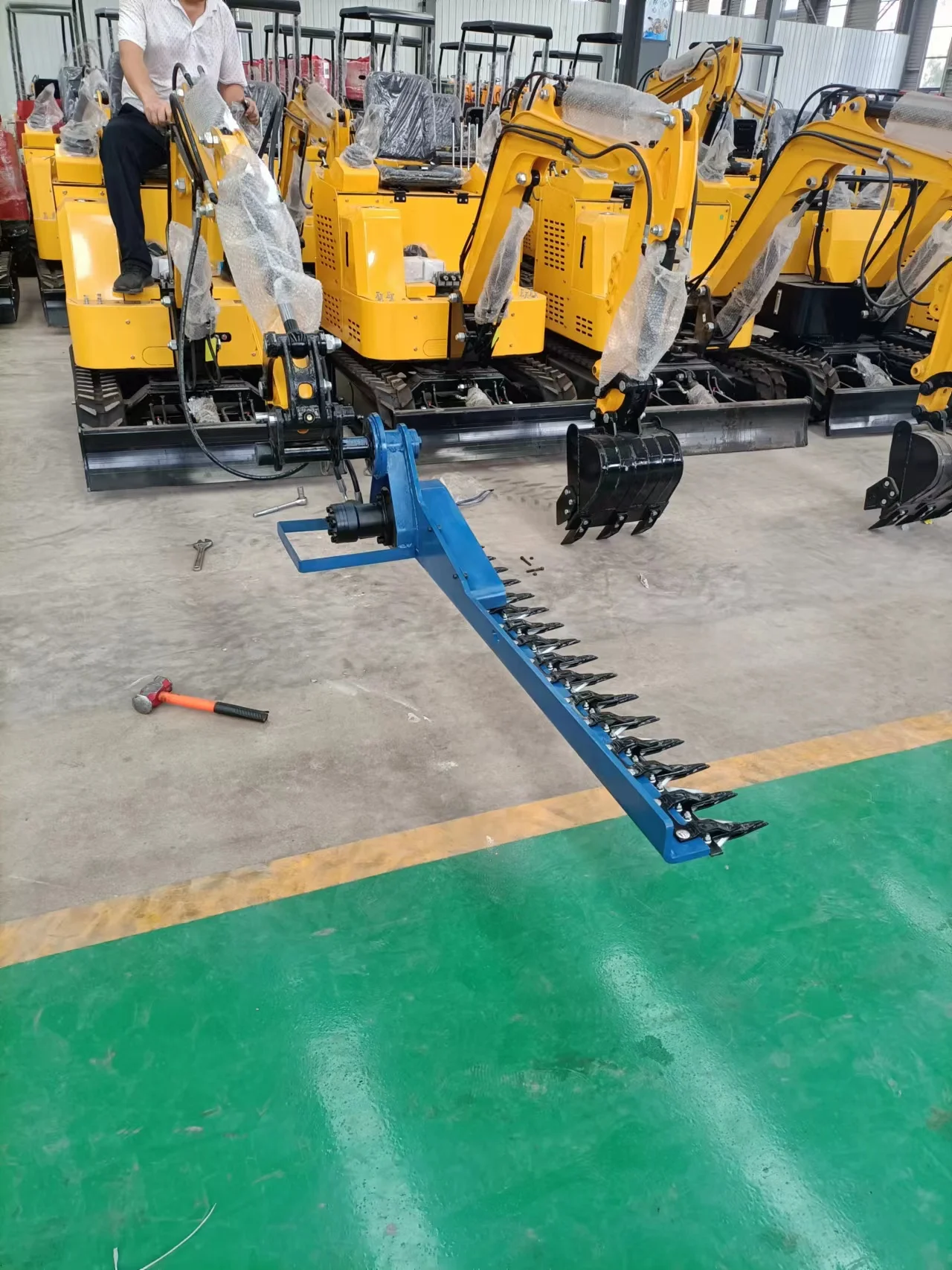 Excavator Grass Trimmer Cutter Excavator Hedge Trimmer Sickle Bar Mower ...