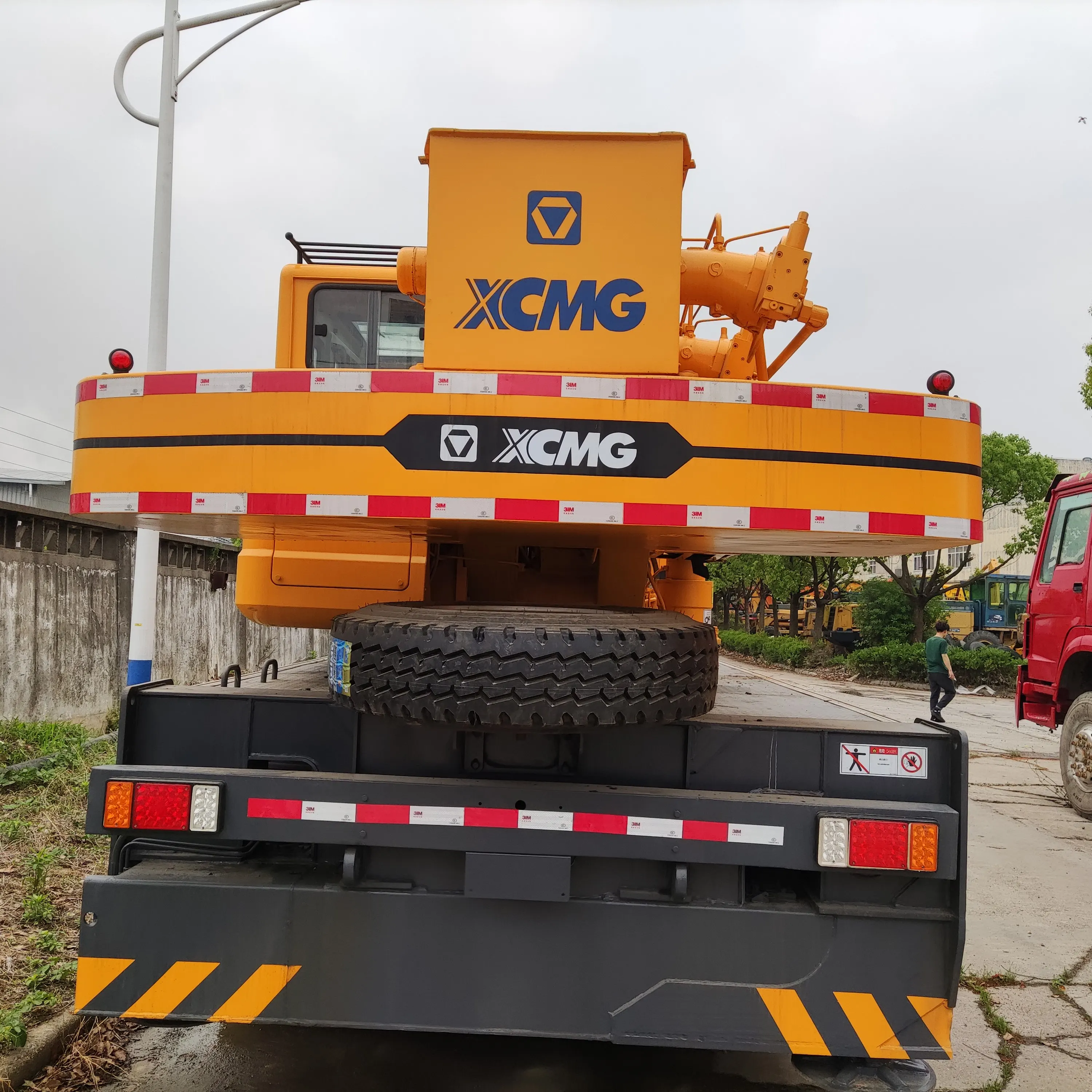 25 Ton Truck Crane Used Xcmg Crane Qy25k5a Factory 25 Ton 50 Ton 70 Ton ...
