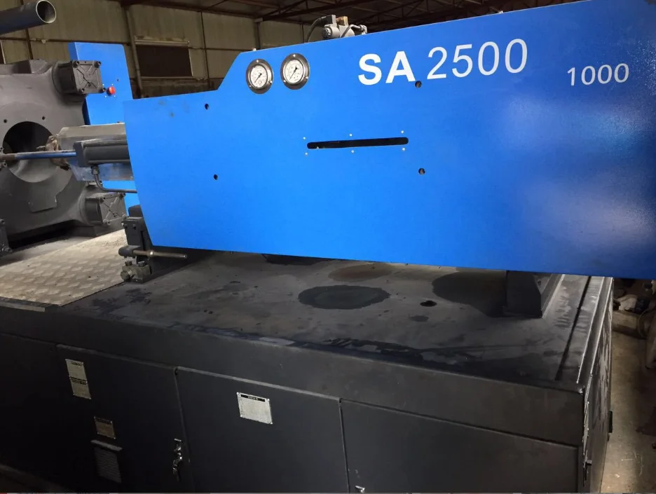 Used Plastic Injection Machine Haitian Sa 2500 250 Ton Injection ...