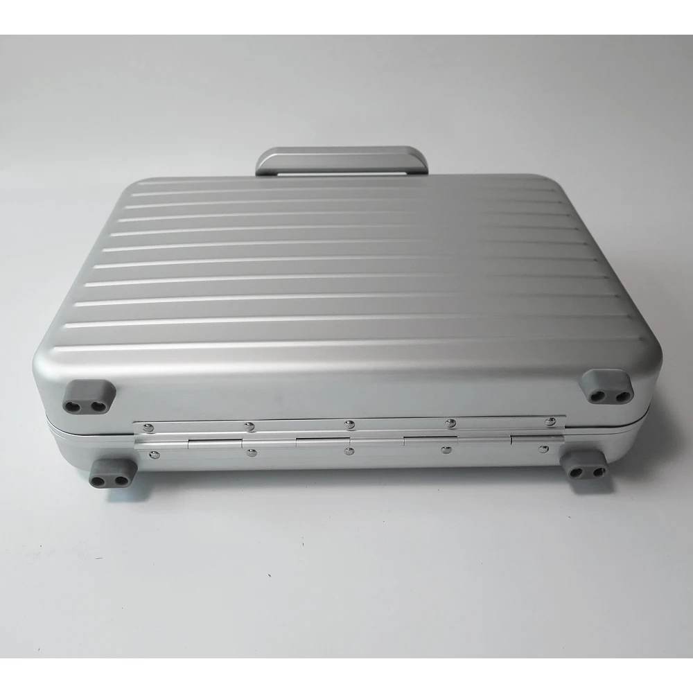 Shop Our Hot Sale Aluminum Pilot Briefcase - Durable & Stylish
