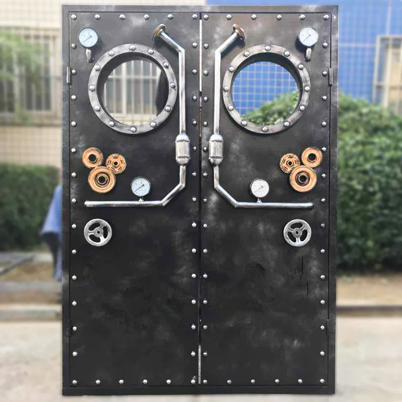 Retro Industrial Style Iron Door for Bar & Cafe Entrances
