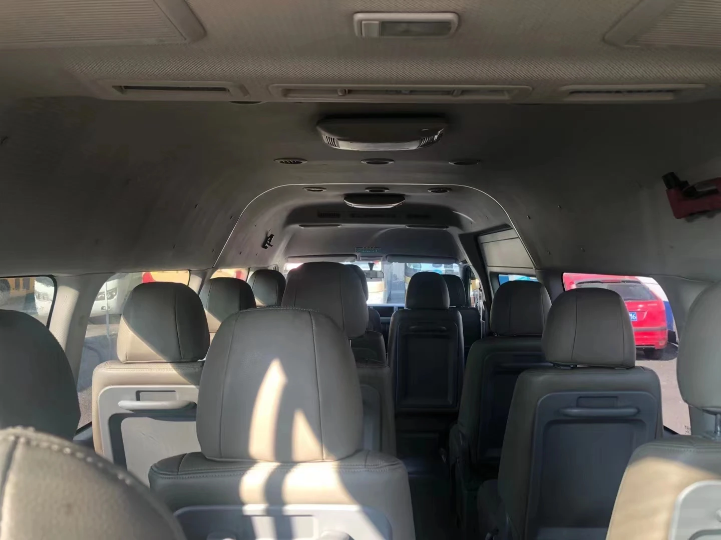 Used 2019 Hiace 18 Seater Bus 100% Original Factory Sealed Passenger ...