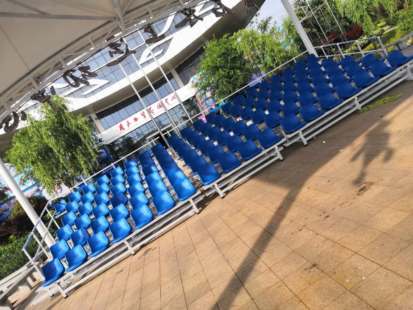 Easy Move Indoor Gym Bleachers Aluminium Bleachers Seating For Sale ...