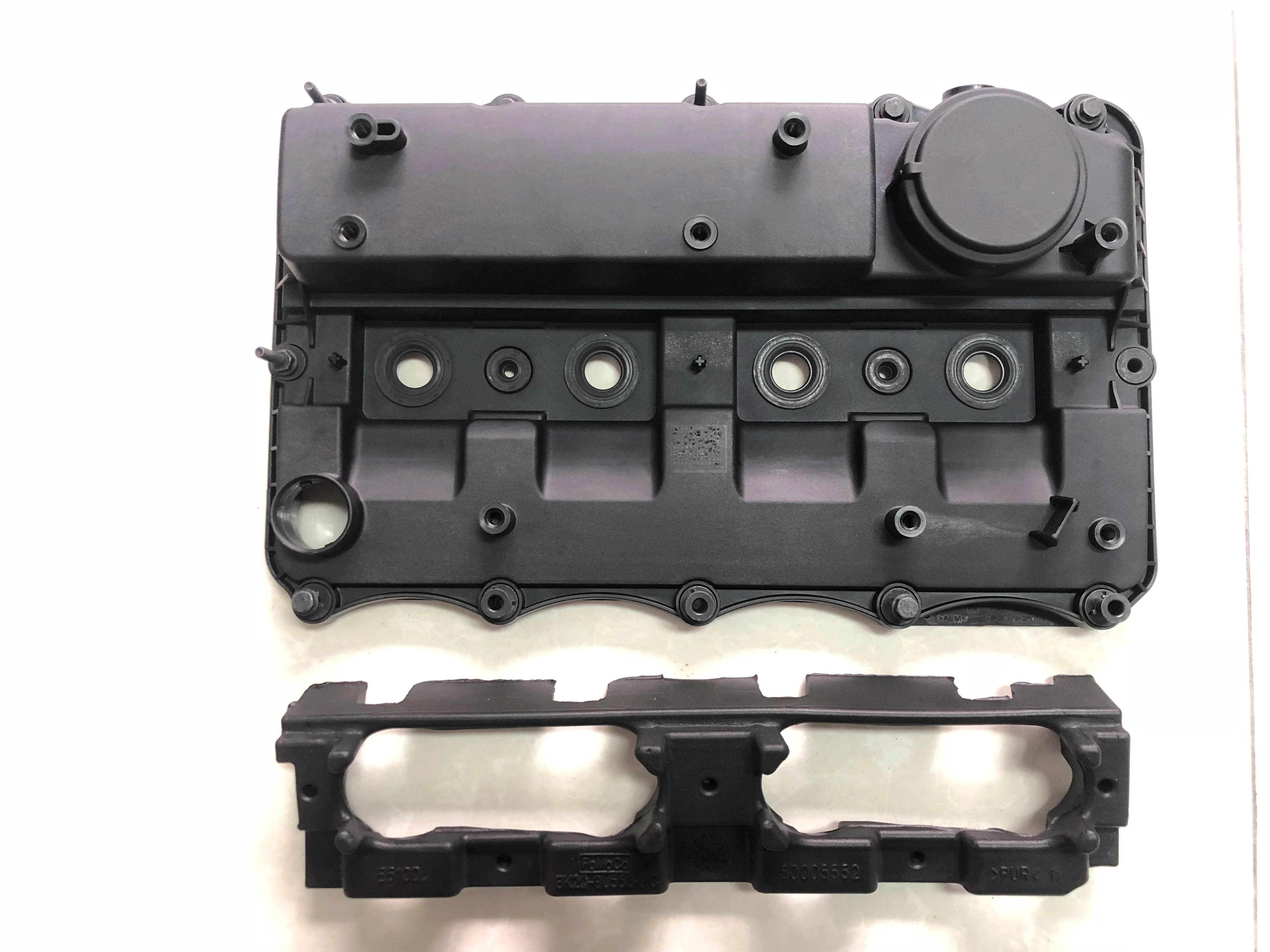Engine Valve Cover For Ford Transit V348 2.2l Bk2q 6k271 Ak Bk2q 6k271 ...