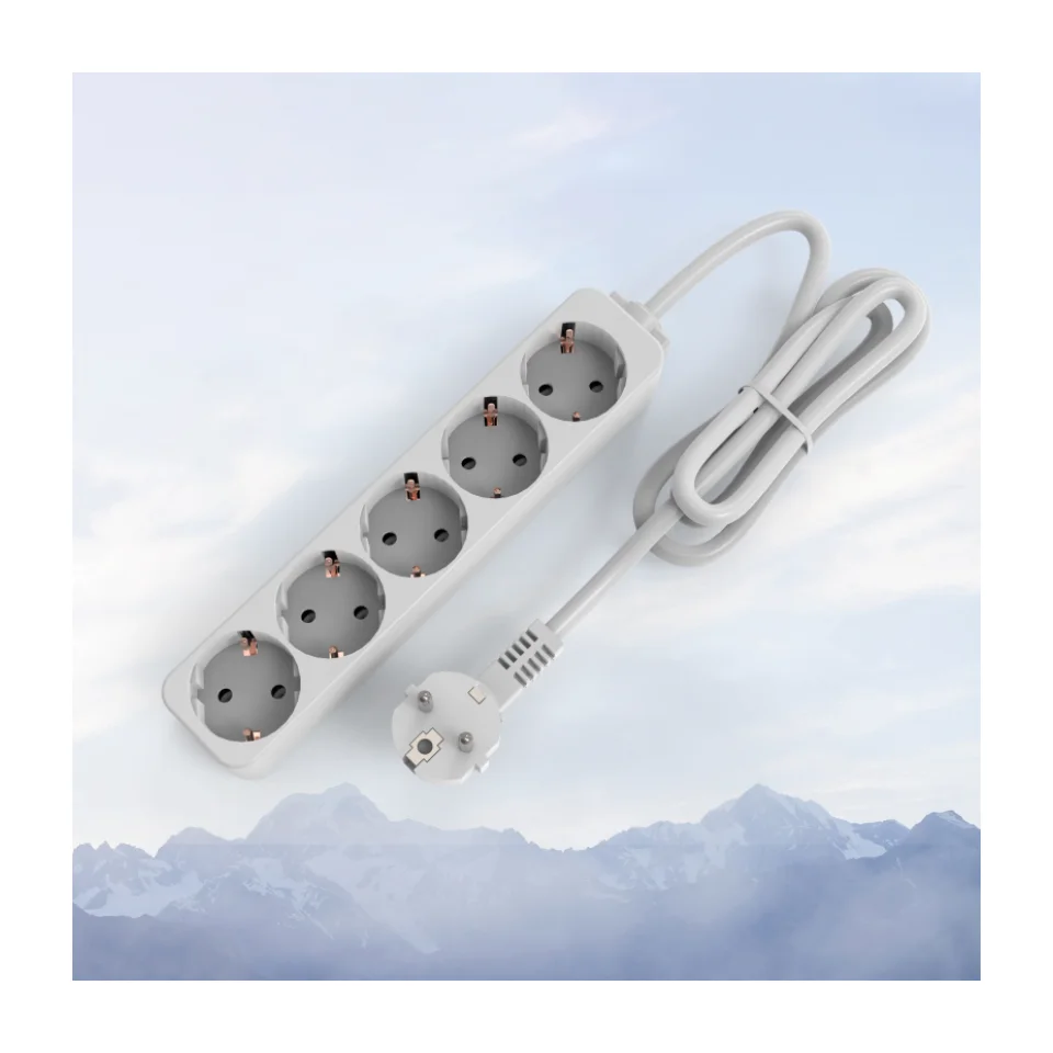 Custom Logo New Design 16A 220V Power Strips with 1.5m Cable