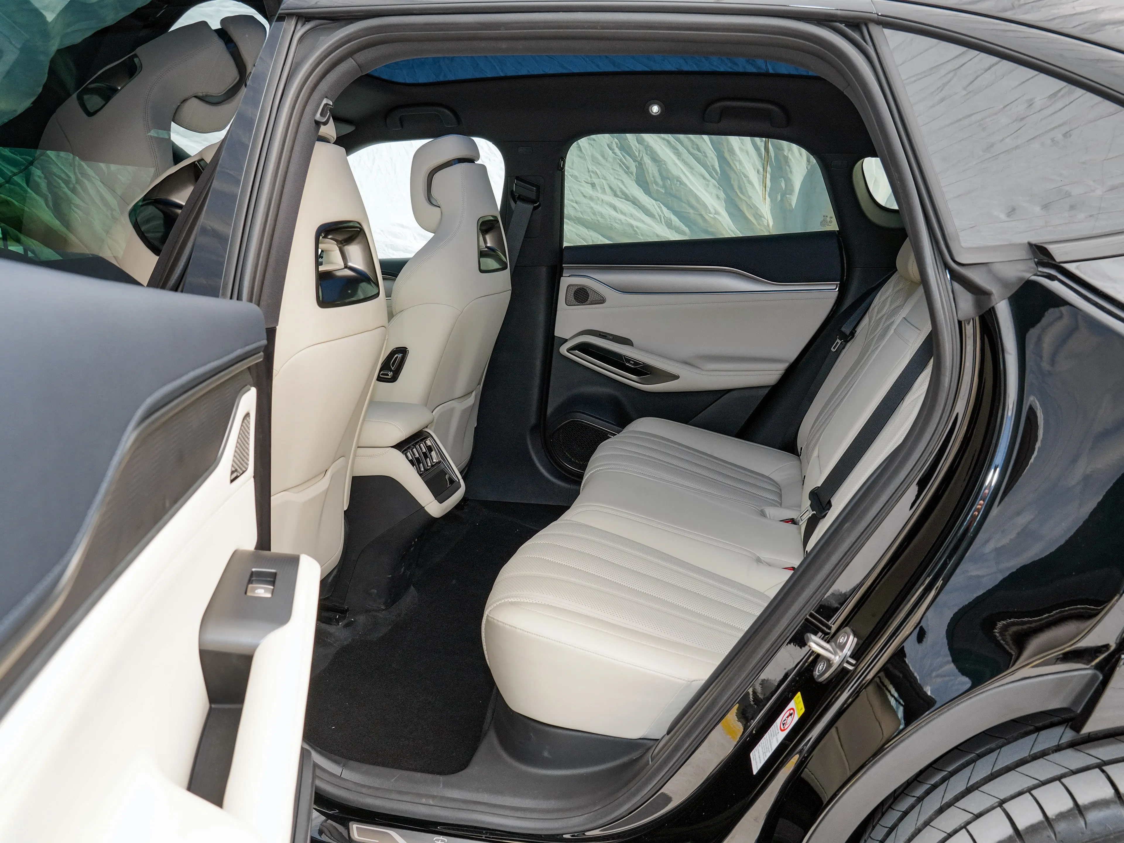 Colorful 2024 Version Byd Song L New Energy Car - Buy Byd Song L Specs ...