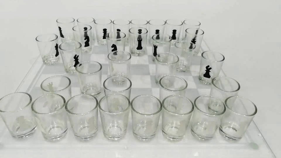 Custom Glass Chess Set for Chess Drinking Game - HOOLEESH