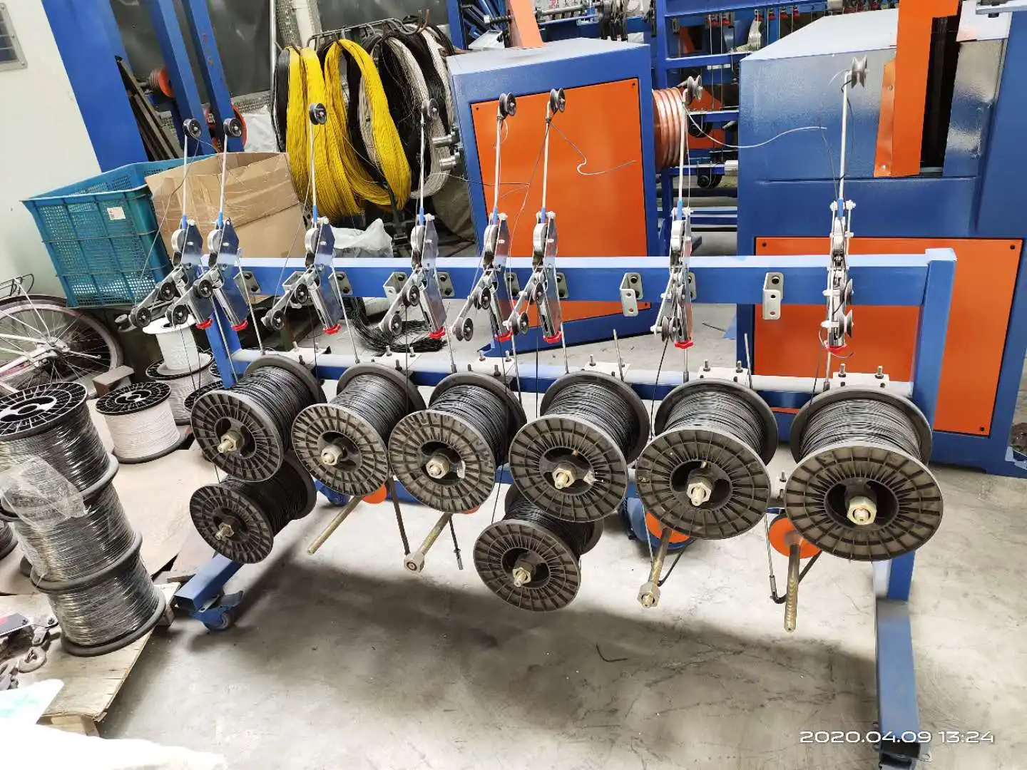 Handling Different Wire Diameters Tension Control Pay-off Rack ...