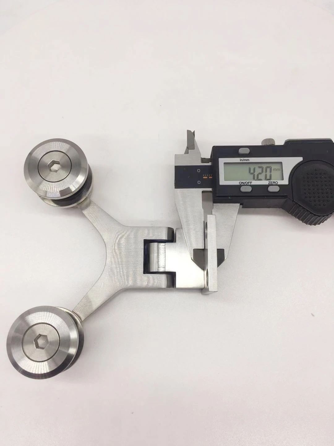 90 Degree Pivot Hinge - Durable & Stylish Shower Solution