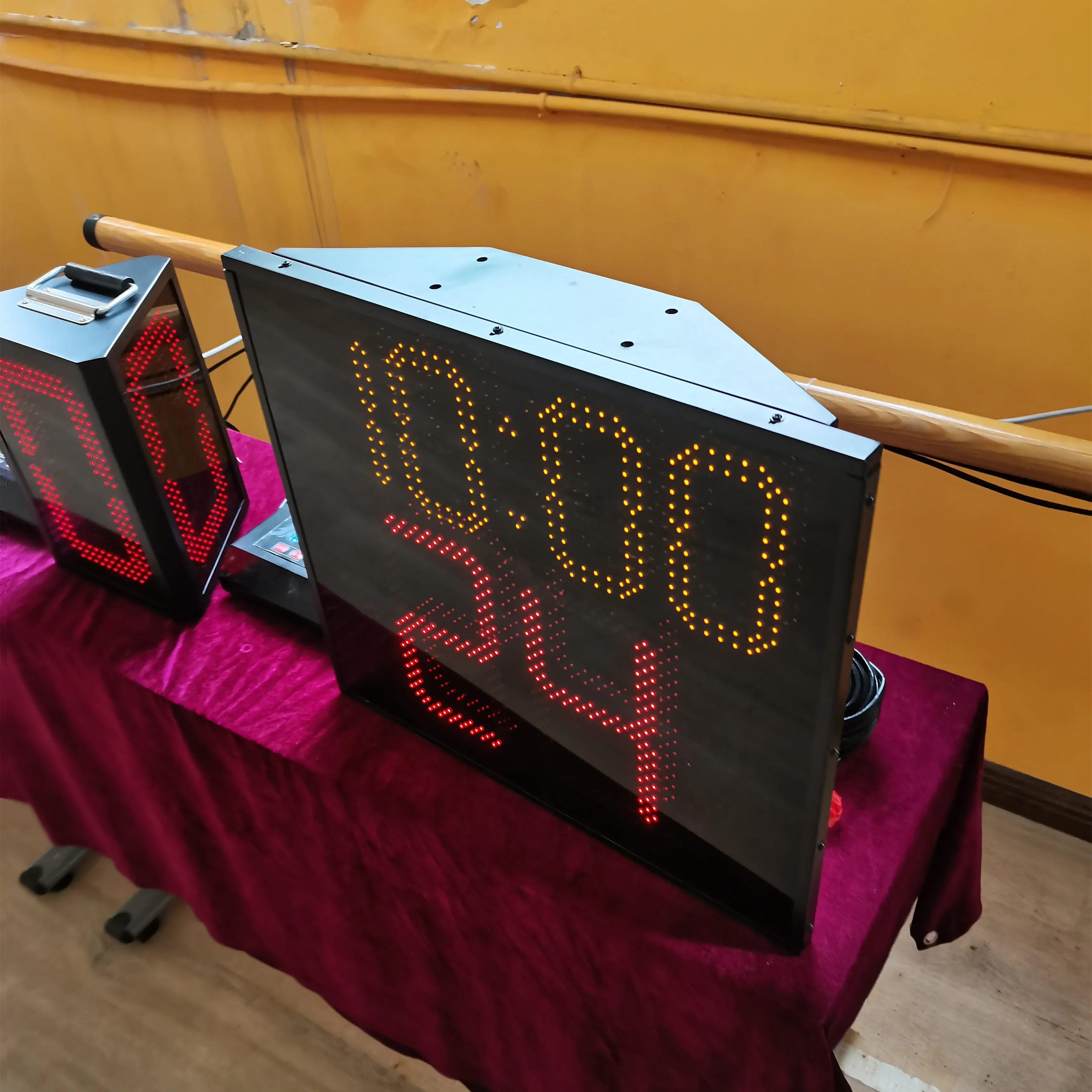 Custom English Version Portable Basketball Scoreboard With 24 Second ...