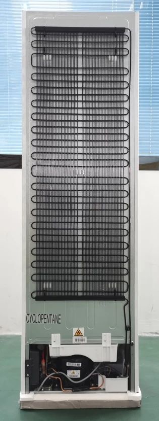 240L Full-Integrated Cyclopentane Refrigerator-freezer