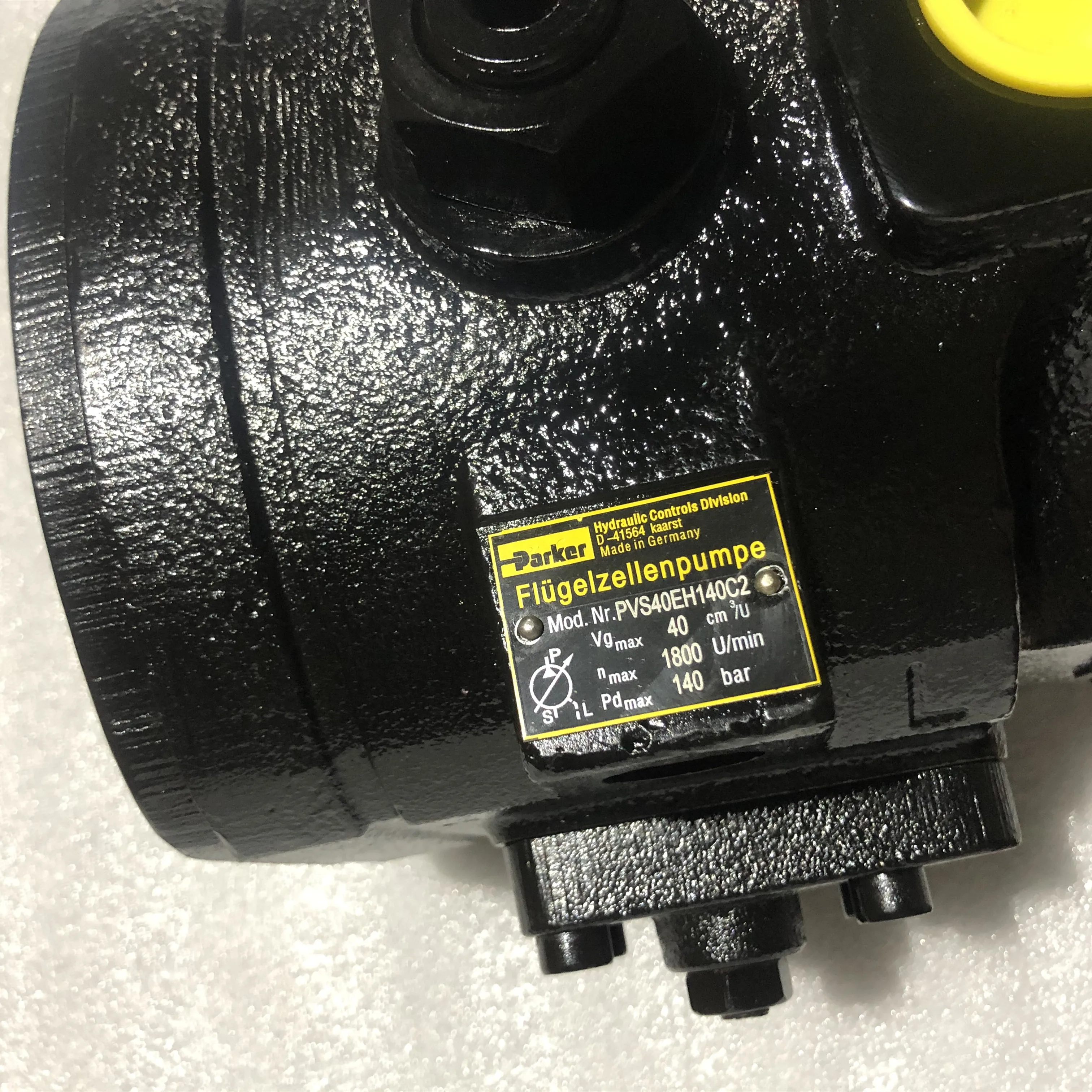 Parker Hydraulic Piston Pump Pvs Series Pvs25 Pvs32 Pvs40 Pvs32eh140c2 ...