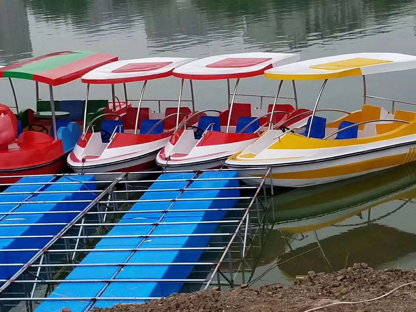 4-5 Person Electric Boat - Fiberglass Jet Boat for Fun