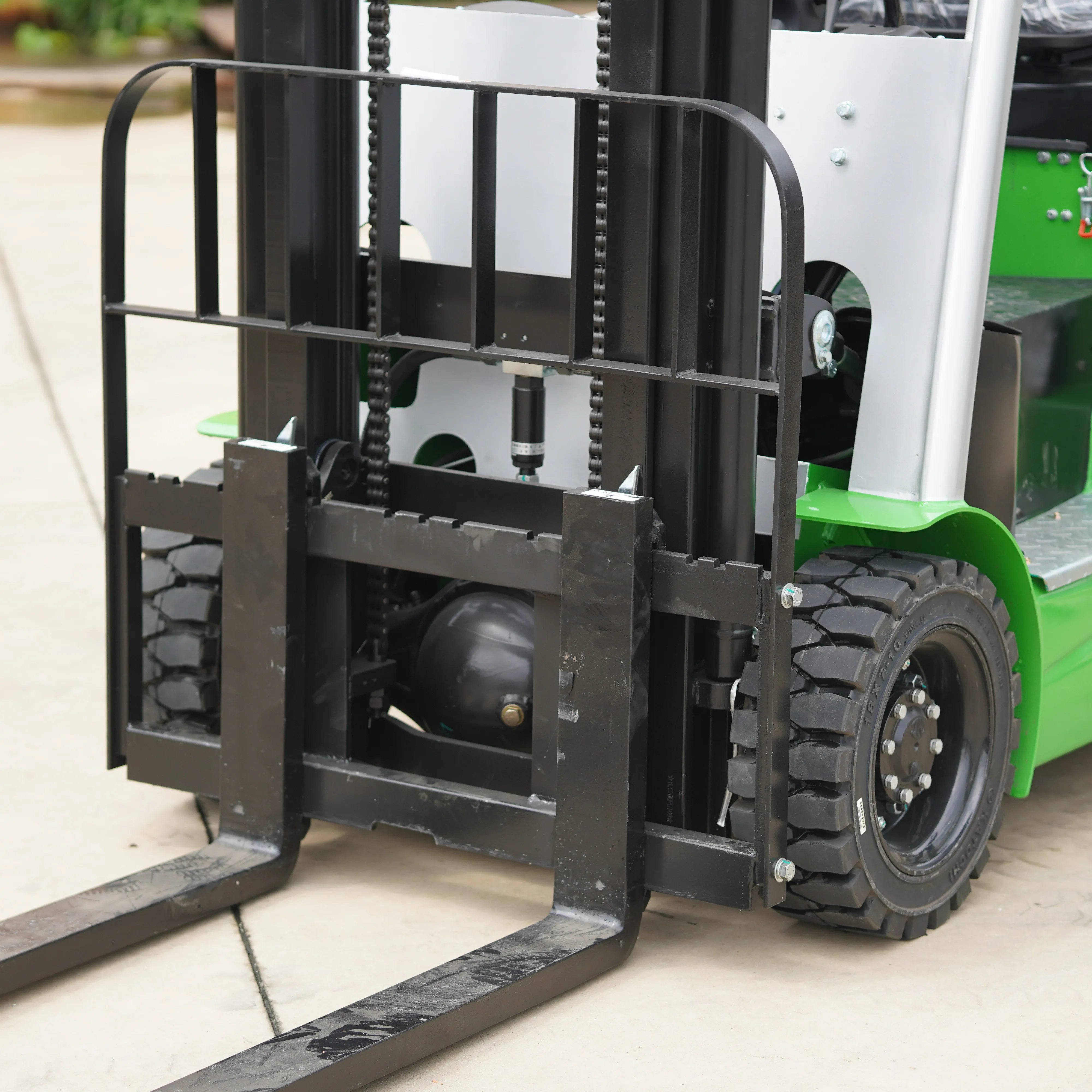 Everlift 1500kg 2000kg Electric Forklift With Ce Lifting Height 3m- 6m ...