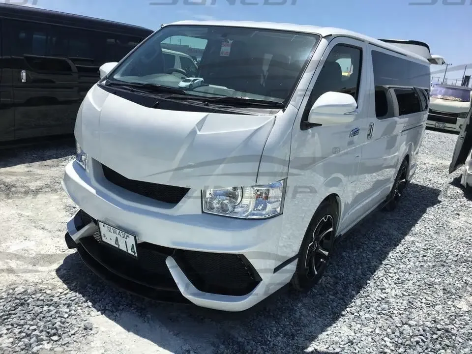 Sunlop Hiace 200 Commuter Van Quantum Parts #001201 Modified Front ...