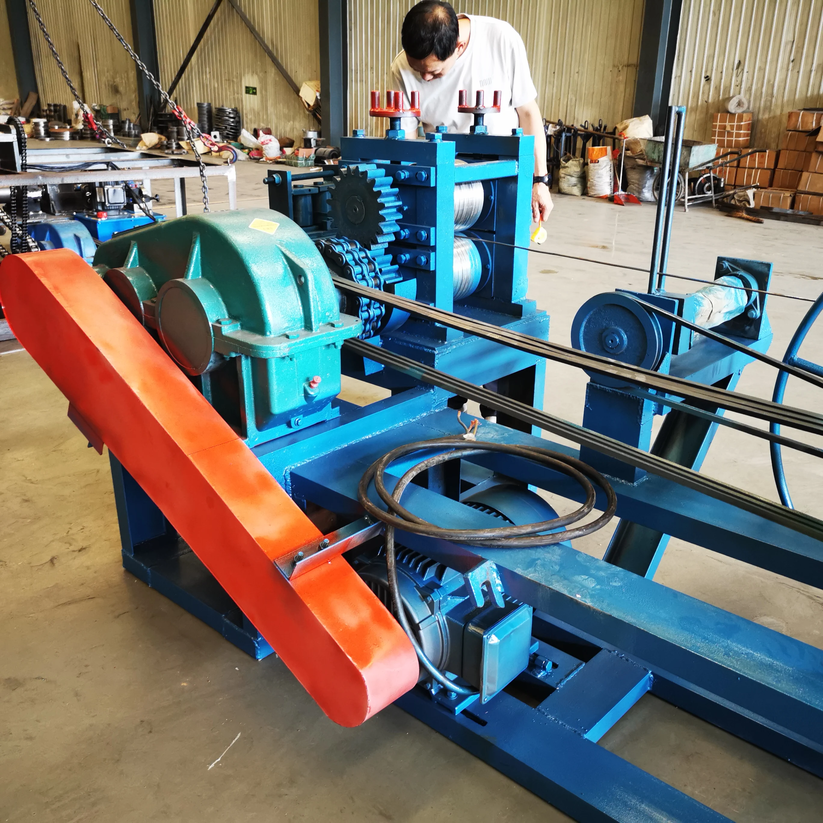 Flat Wire Round Rolling Machine - Easy to Operate & Durable